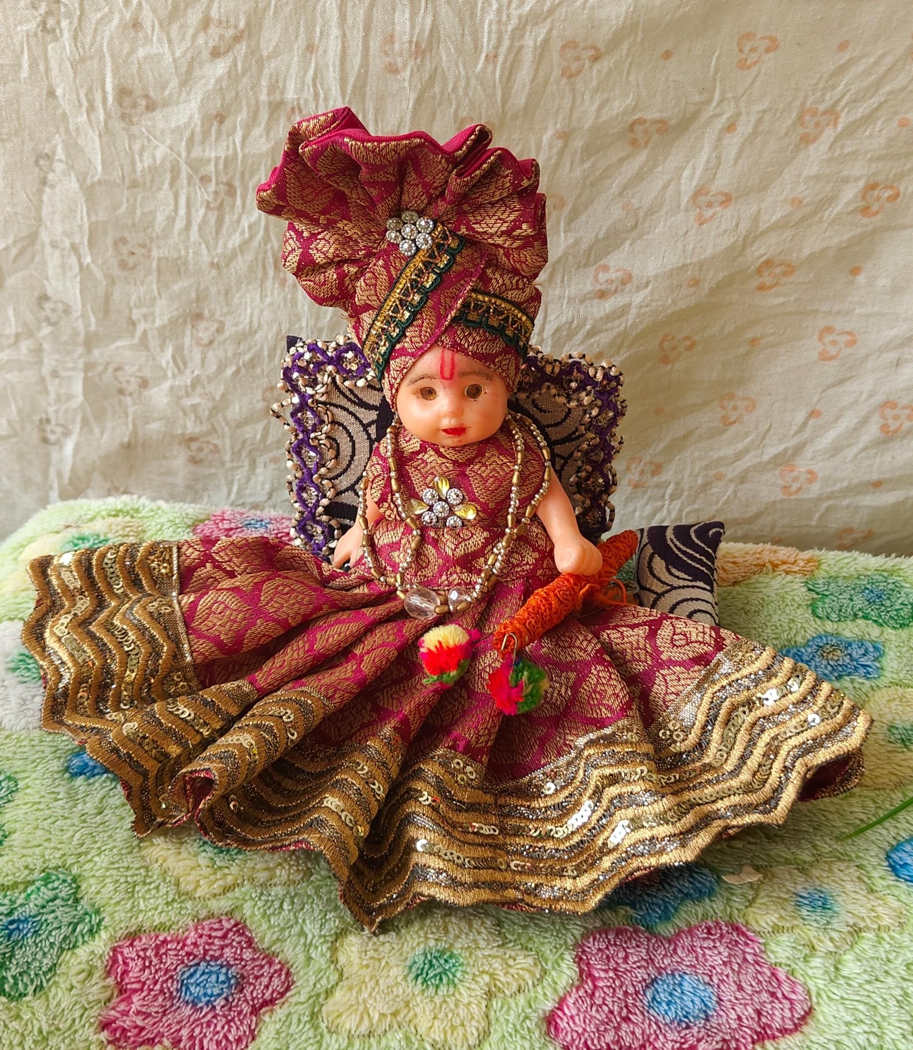 Divine Creations: Crafting Attire for Baby Lord Krishna : 3 Steps ...