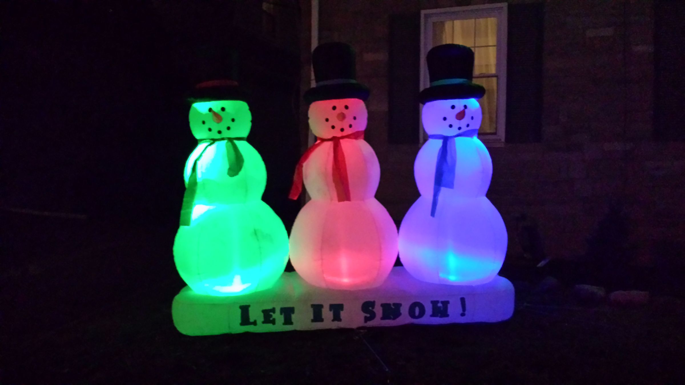 555 Timer and LED Repair for Inflatable Display : 10 Steps - Instructables