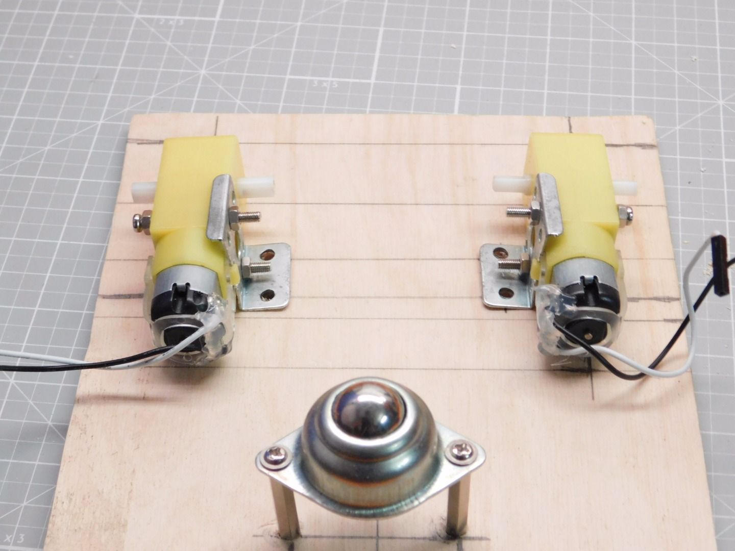 Multi-Purpose Plywood Robot Prototyping Base : 21 Steps (with Pictures ...