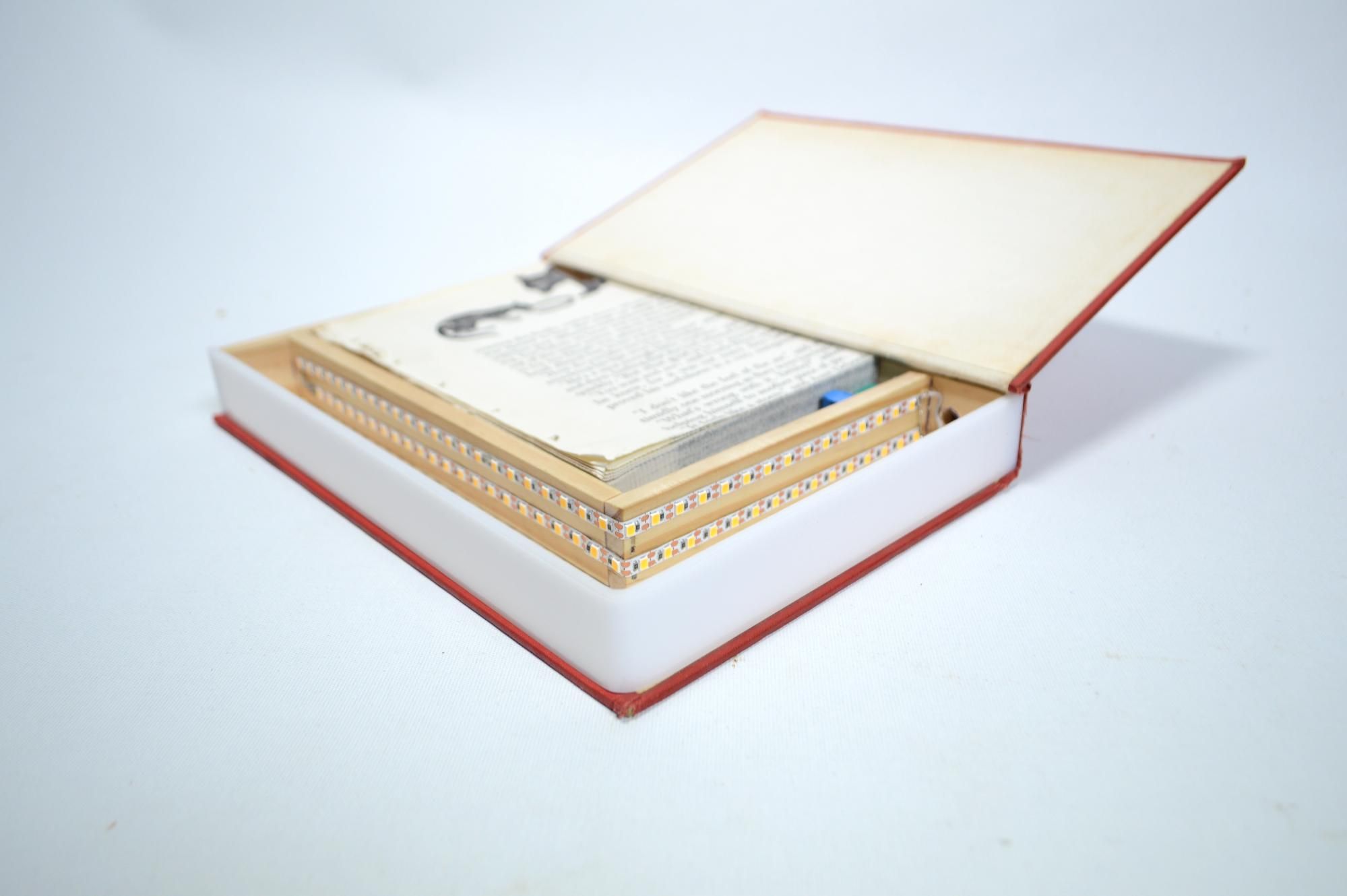 Book Light Inside a Book! : 11 Steps (with Pictures) - Instructables