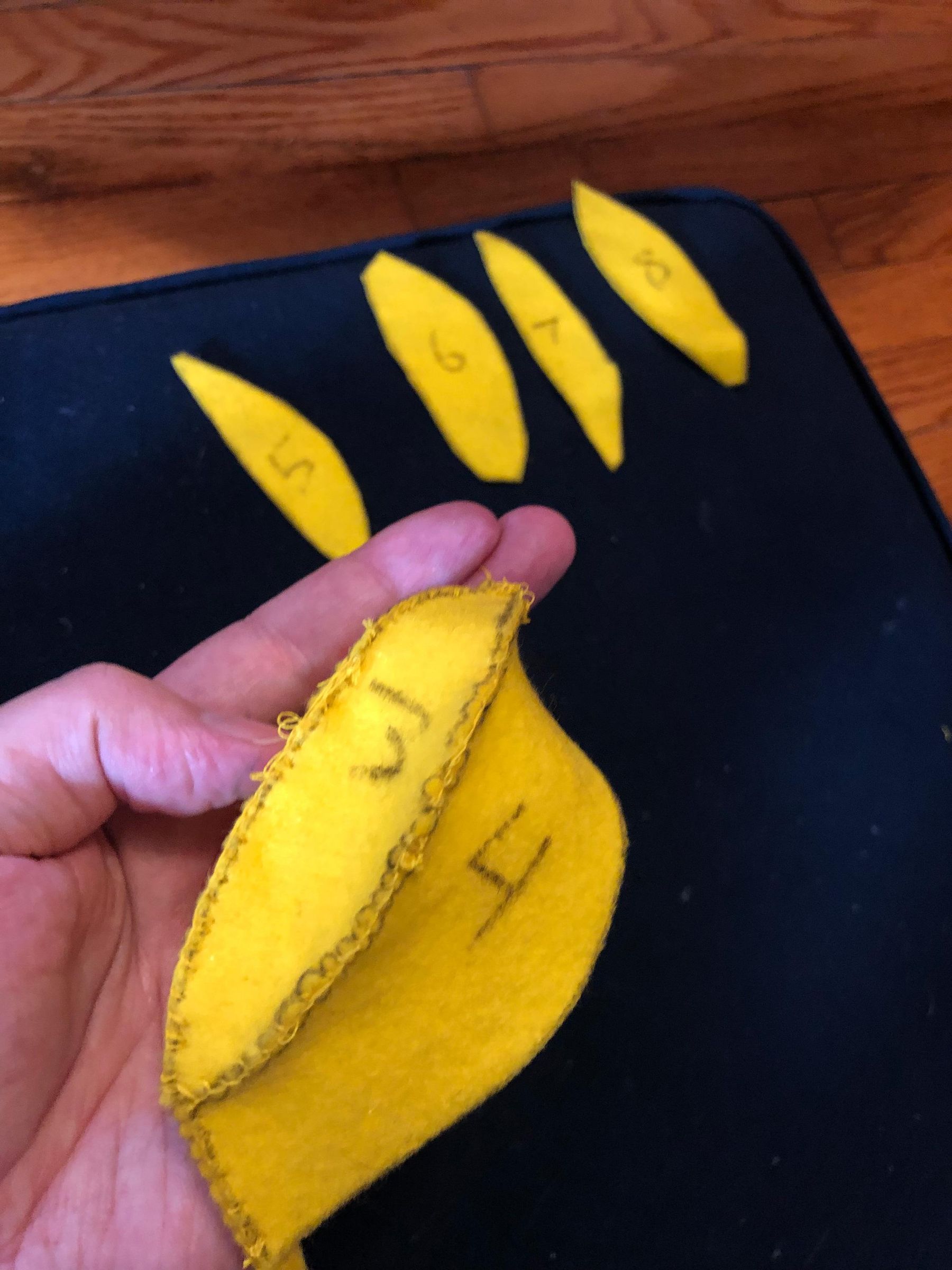Quick Hand Puppet Head Patterning : 16 Steps (with Pictures ...