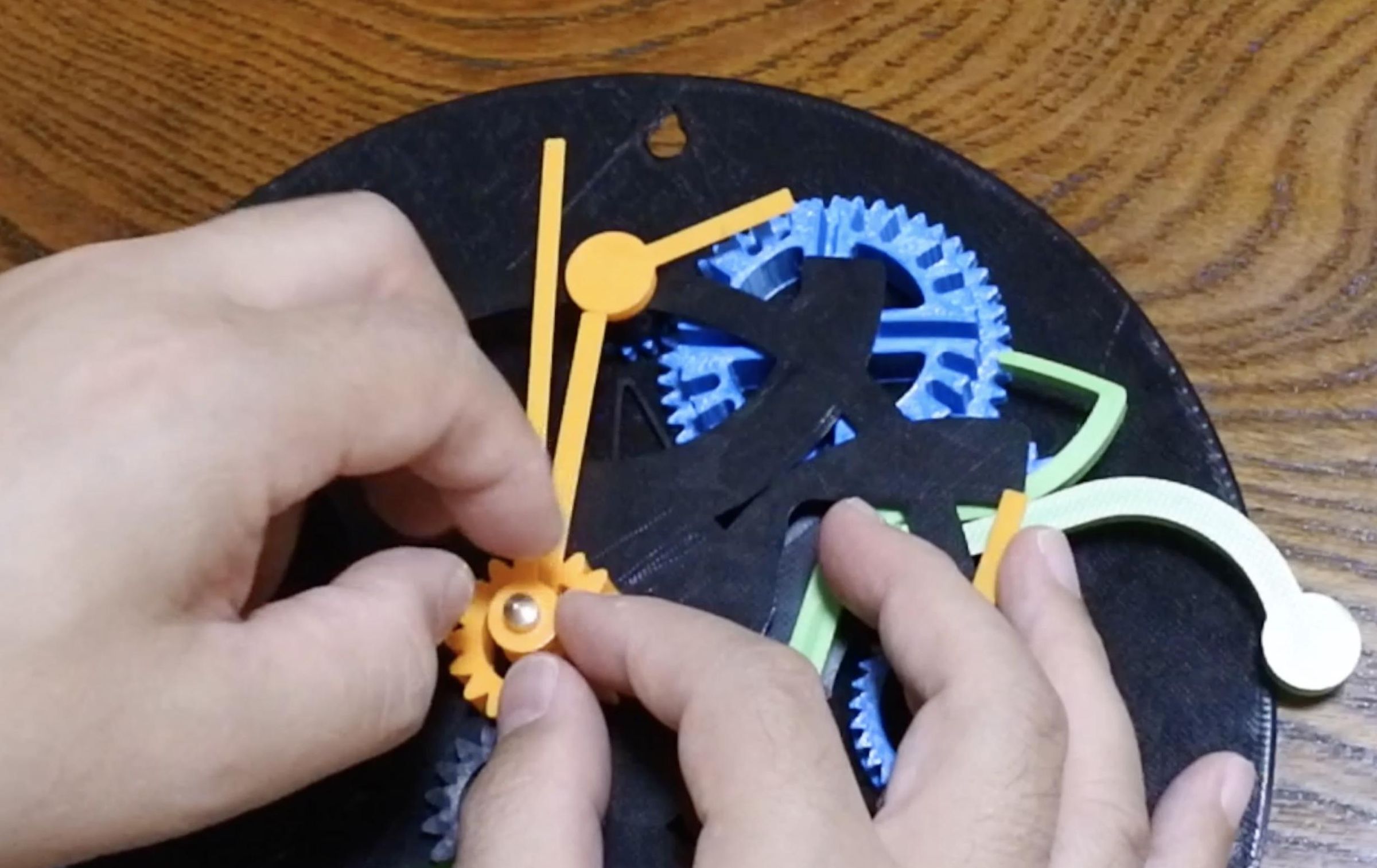 Quartz-movement Based Perpetual Calendar Clock : 8 Steps (with Pictures ...