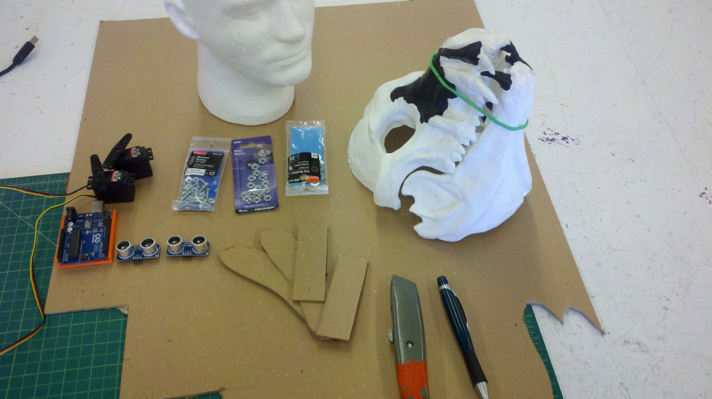 Animatronic Wolf Head : 5 Steps - Instructables