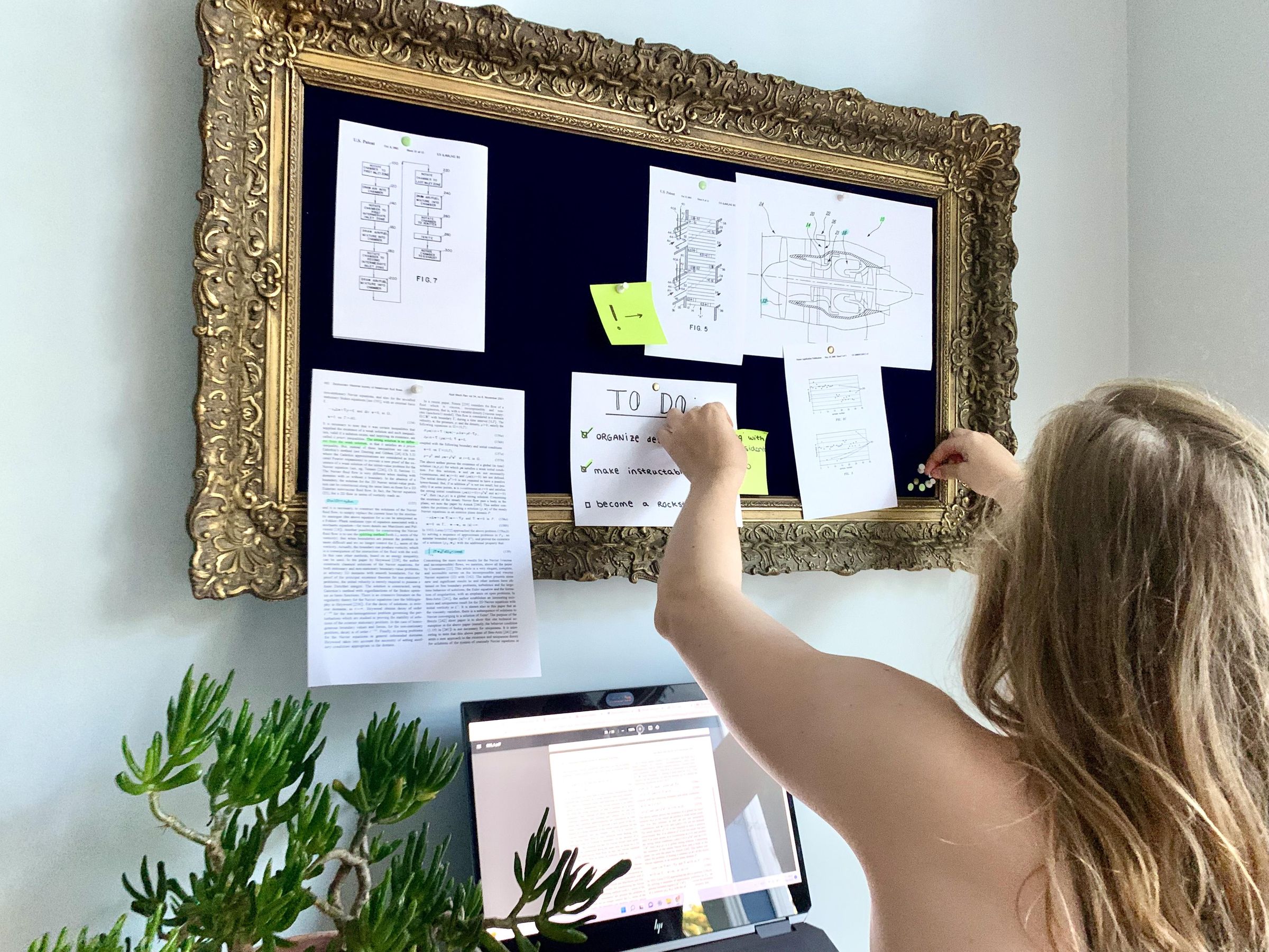 Upcycled BULLETIN BOARD to Organize Your Desk! : 9 Steps (with Pictures ...