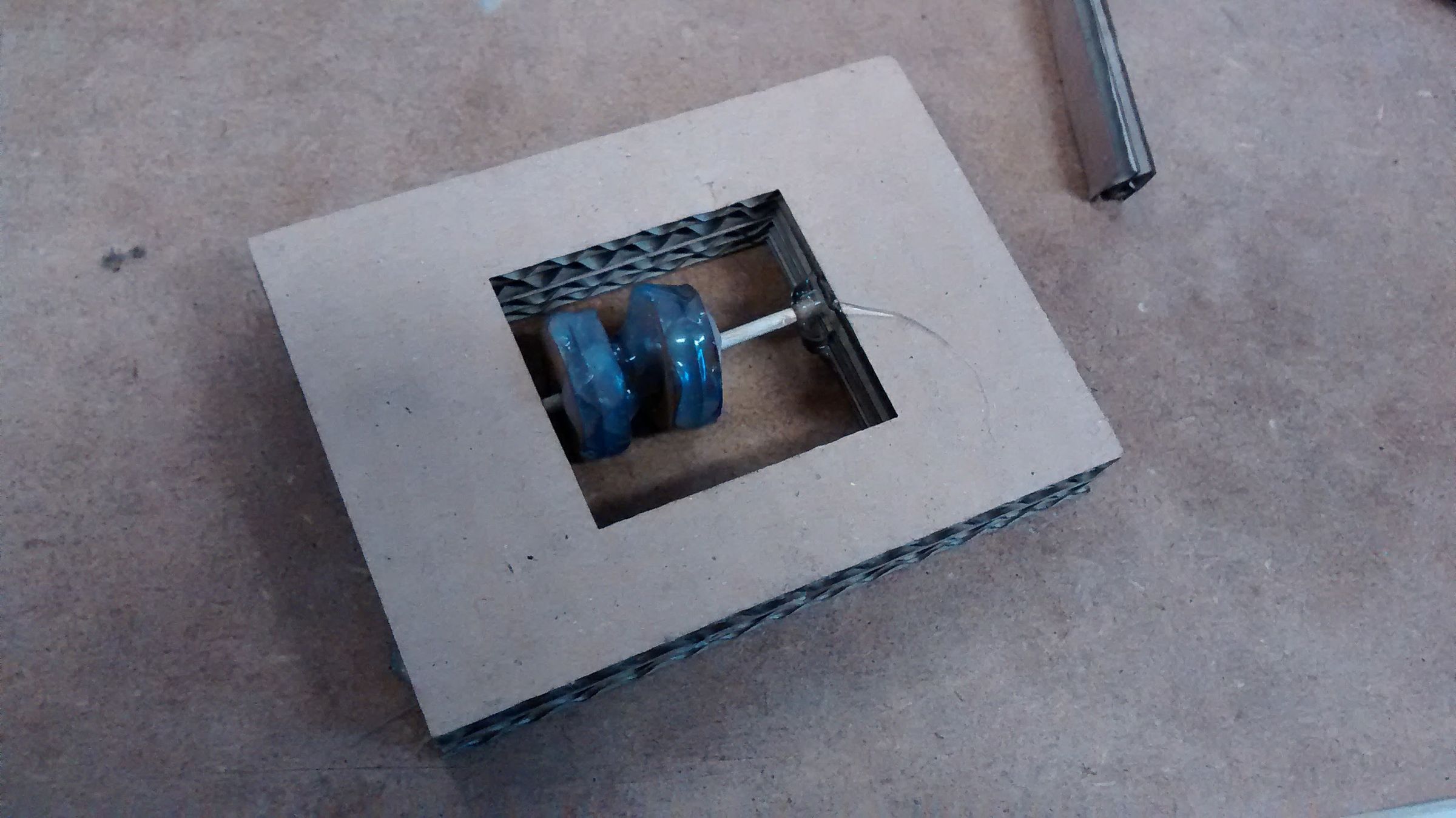 Cardboard Crane : 5 Steps (with Pictures) - Instructables