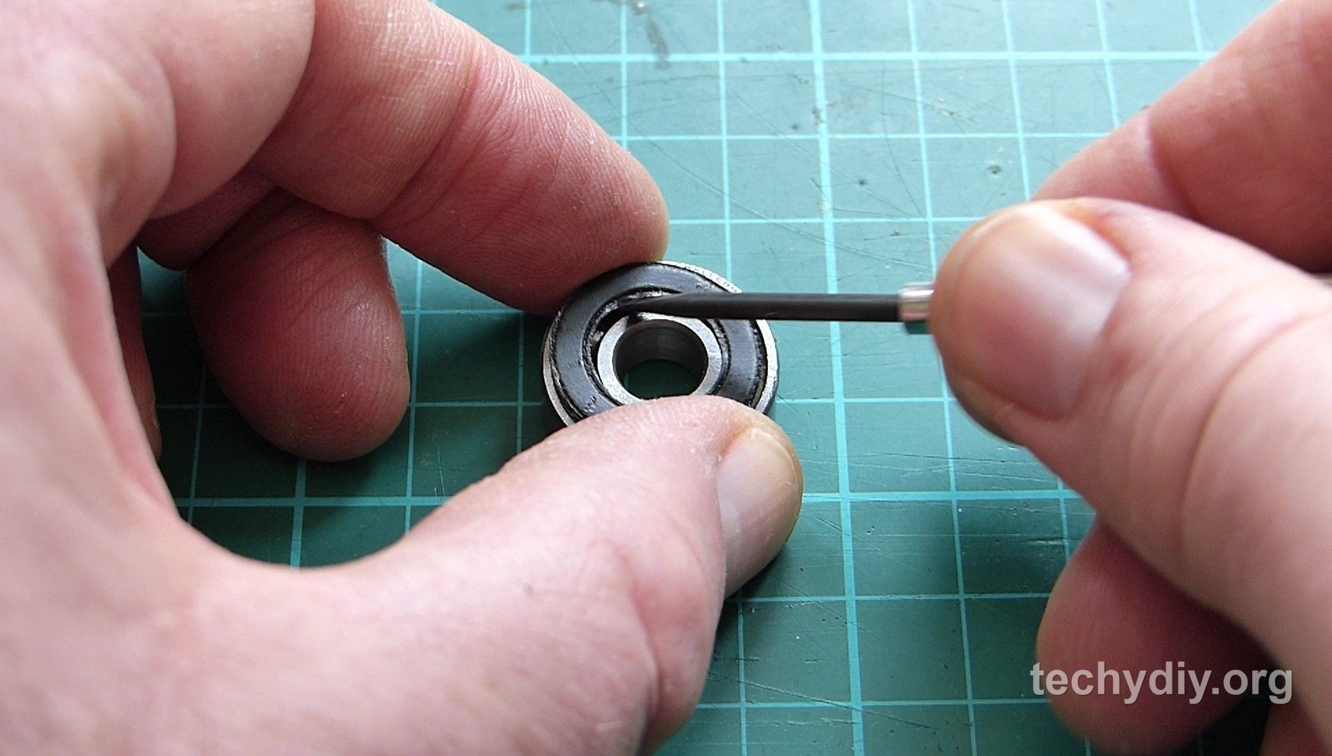 LED FIDGET SPINNER : 15 Steps (with Pictures) - Instructables