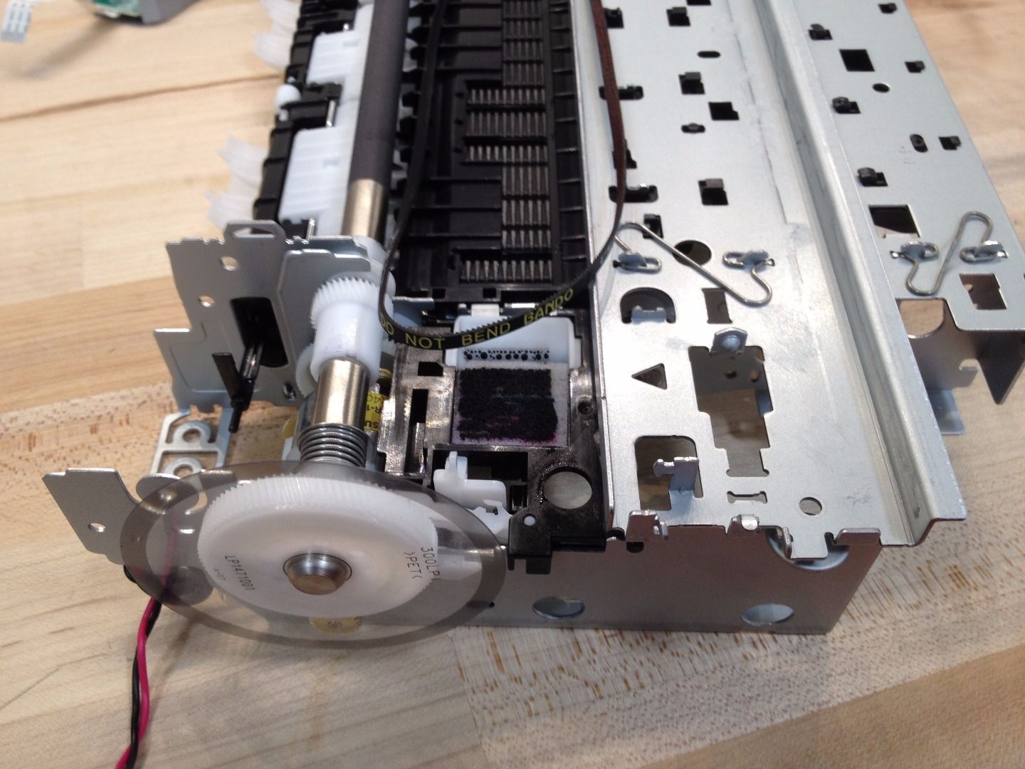 Disassembling a Brother MFC-J450DW Printer : 31 Steps - Instructables