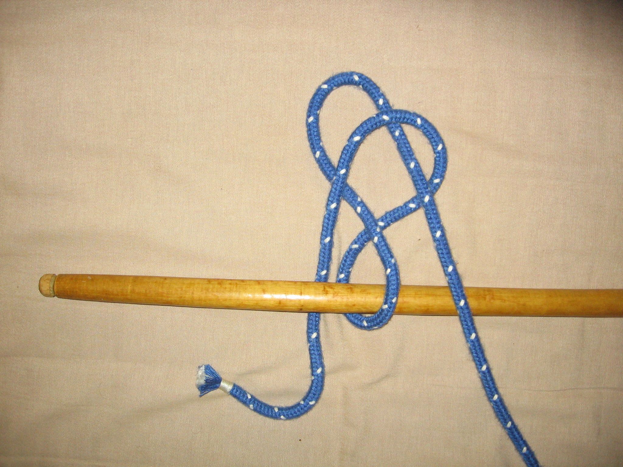 Learn to Tie a Very Cool Knot : 7 Steps - Instructables