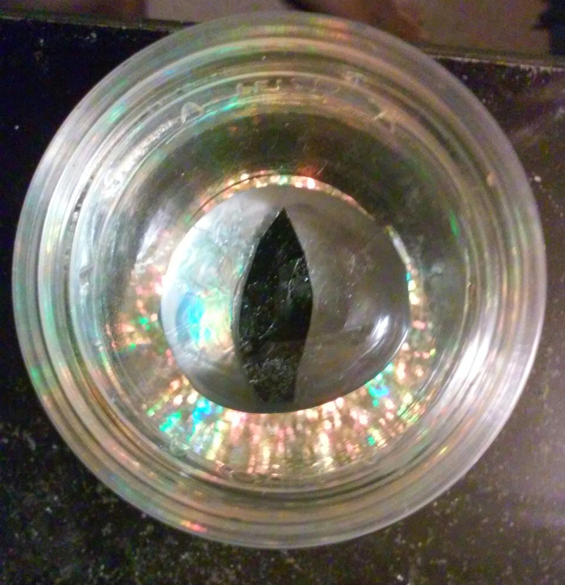 Holographic Gemstones From CDs : 9 Steps (with Pictures) - Instructables