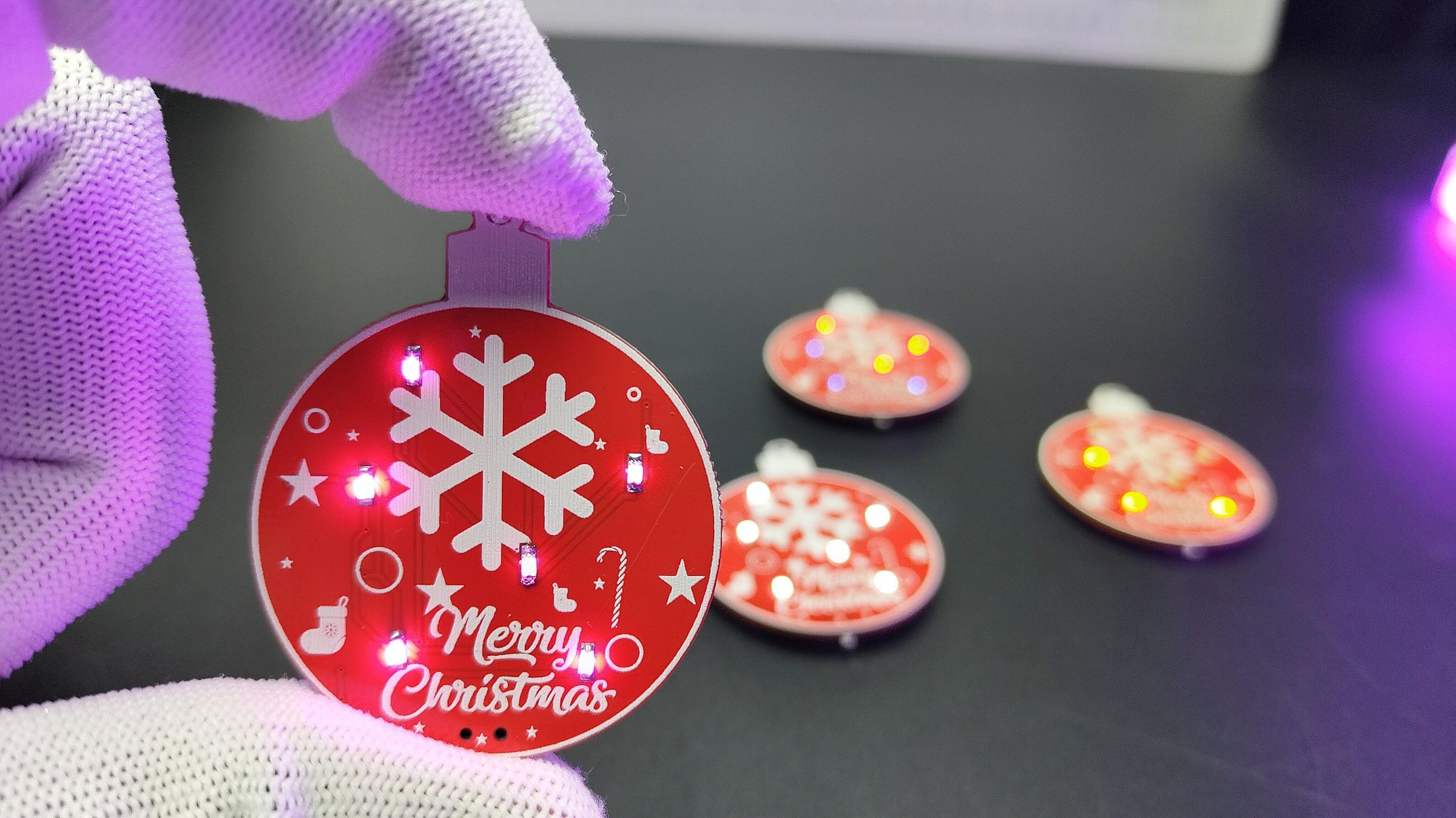 FLASHING LED CHRISTMAS BALL USING PCB : 6 Steps (with Pictures ...