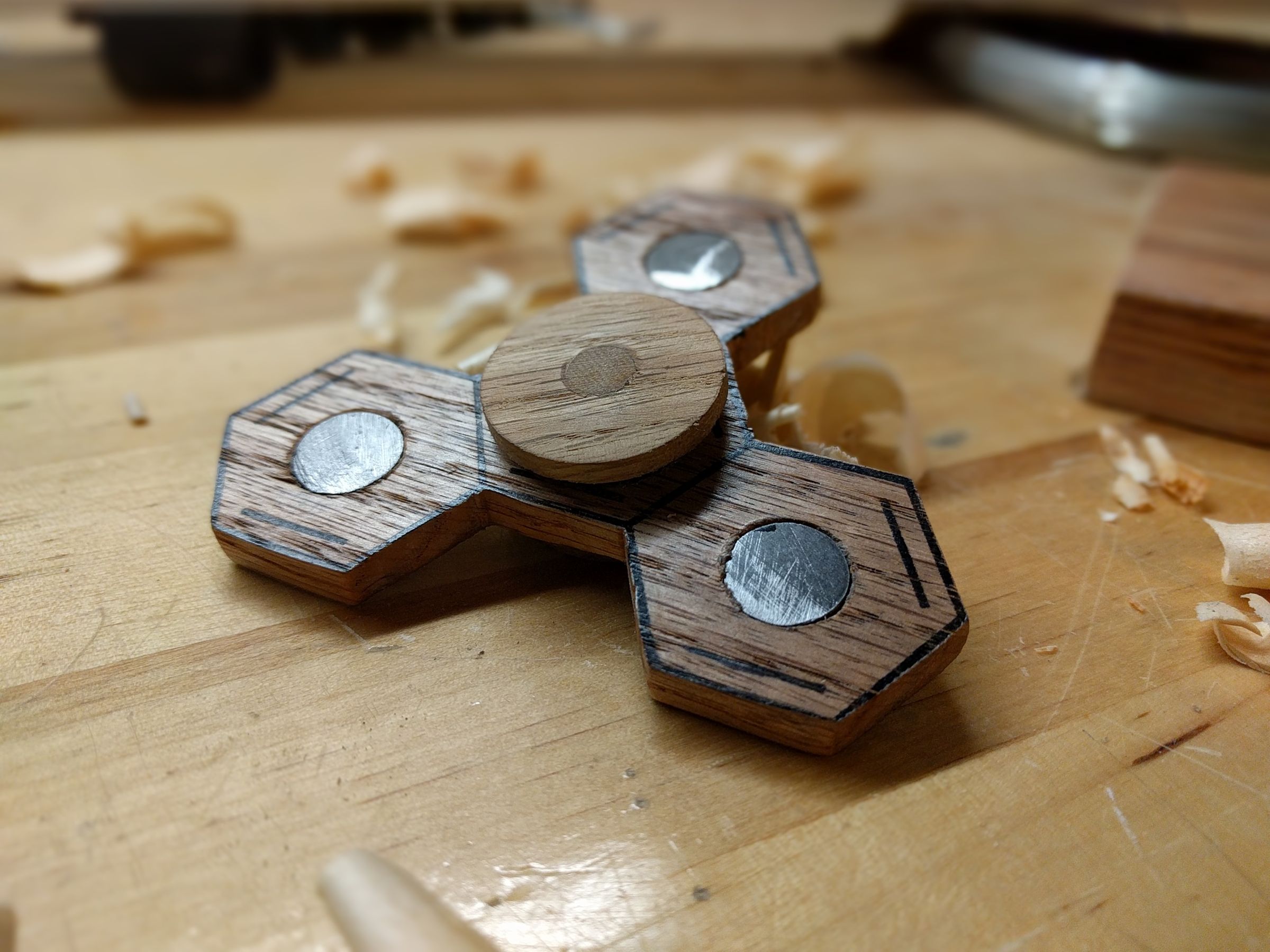 Molecular Wooden Fidget Spinner : 7 Steps (with Pictures) - Instructables
