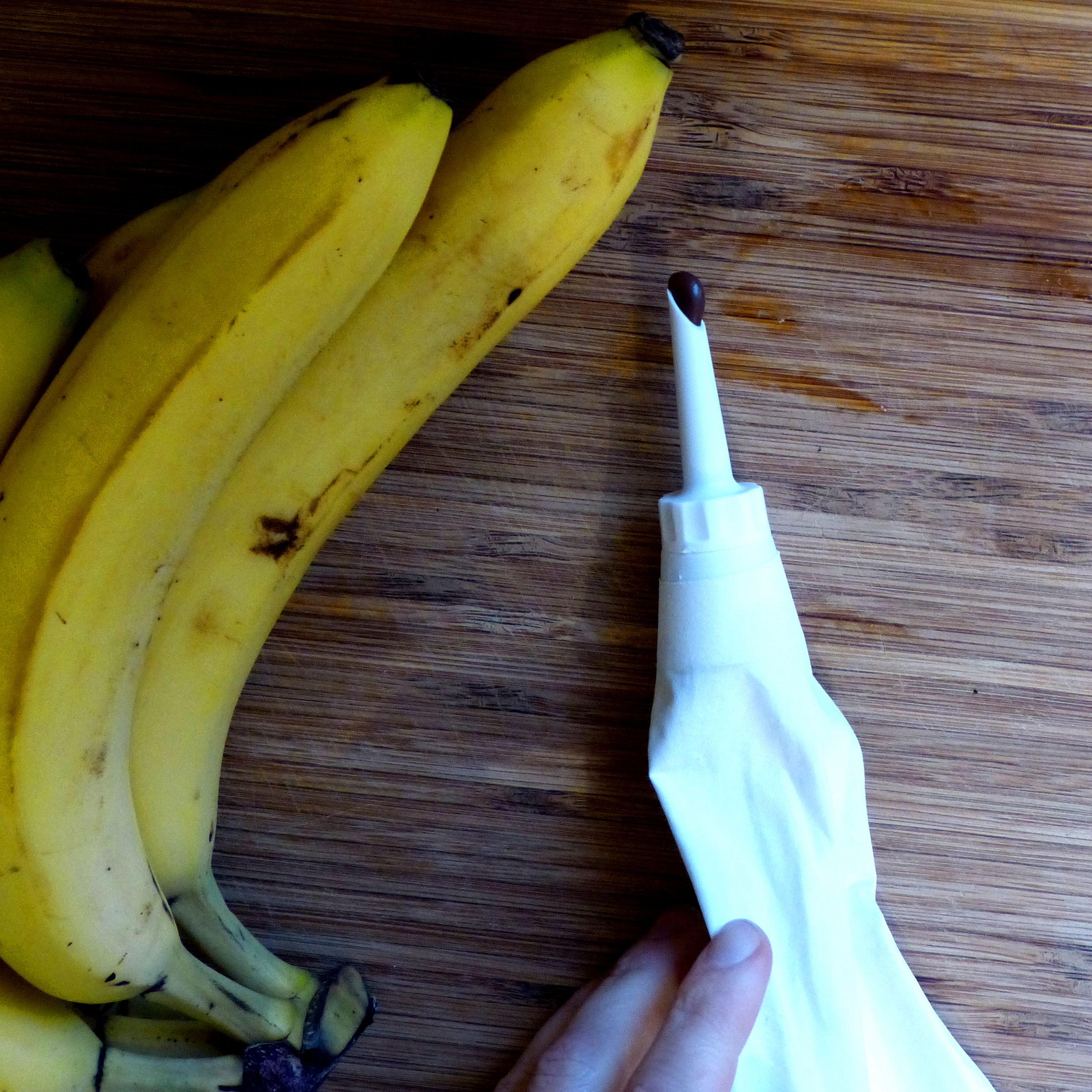 Banana Surprise - Secret Chocolate Infusion : 8 Steps - Instructables