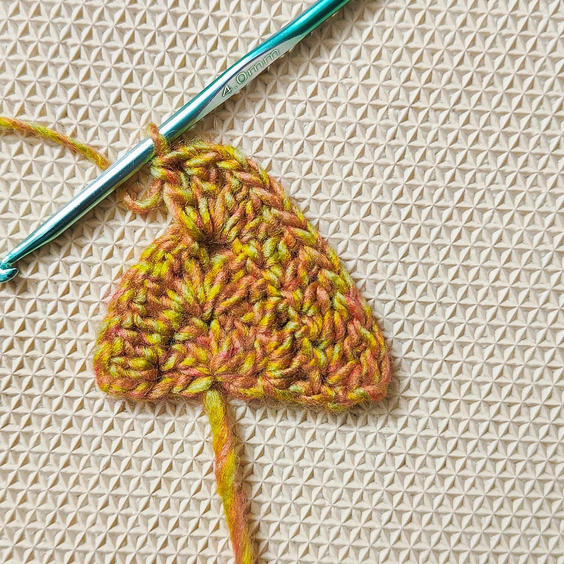 Easy and Simple Crochet Triangle Shawl : 5 Steps (with Pictures ...