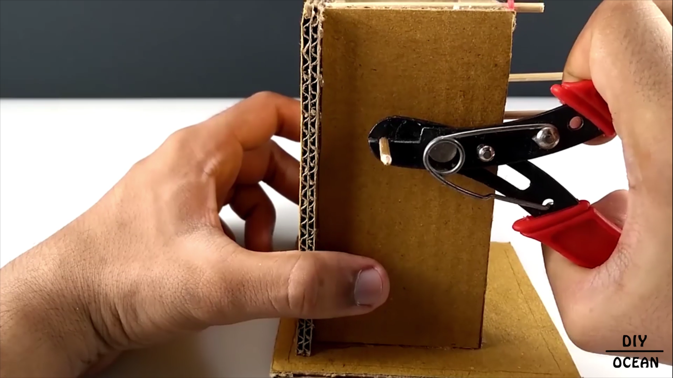 How to Make GEMS CANDY Dispenser Machine Out of Cardboard DIY at Home ...