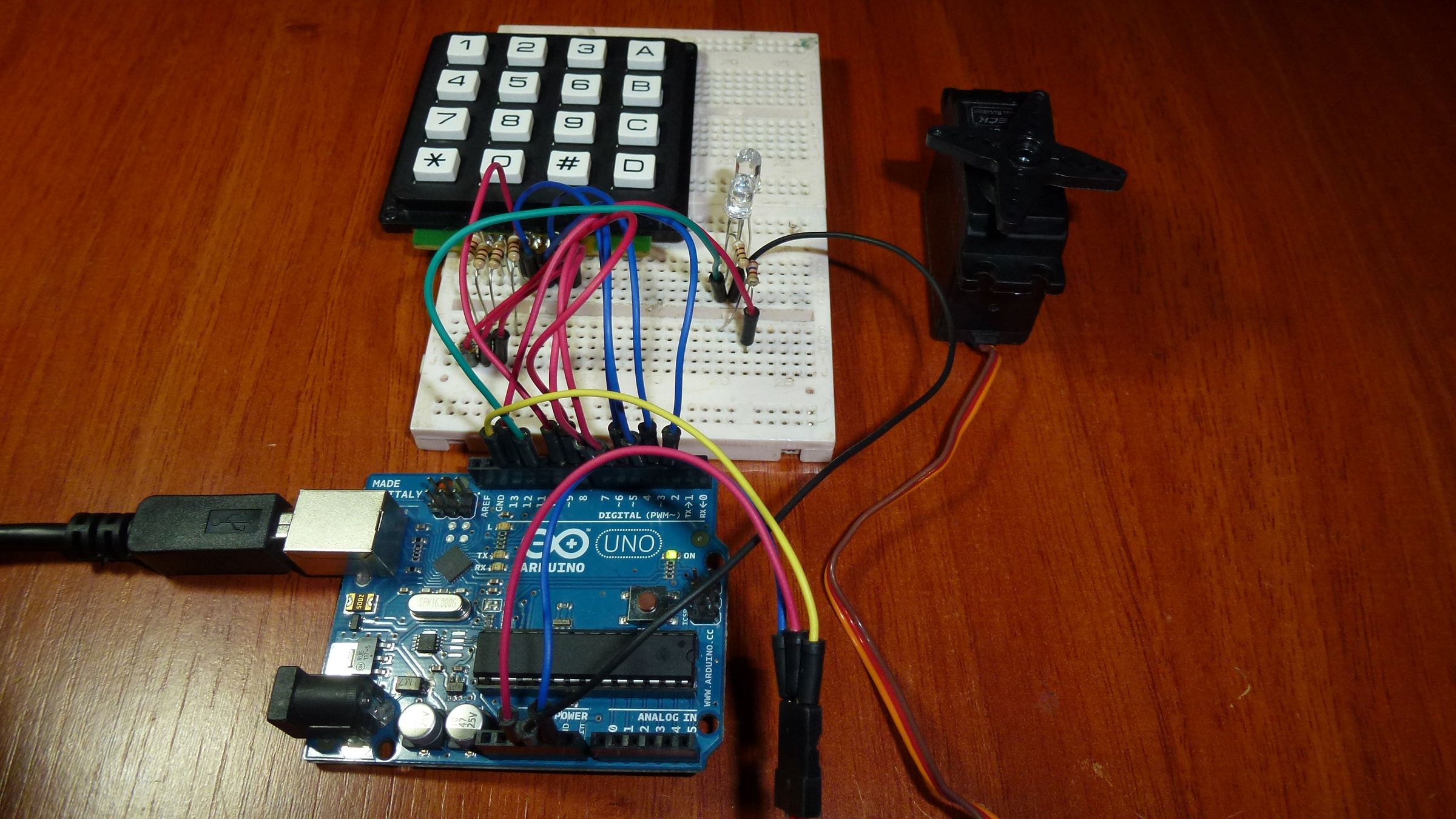 Access Control With Arduino + Keypad 4x4 + Servo (UPDATE) : 5 Steps ...