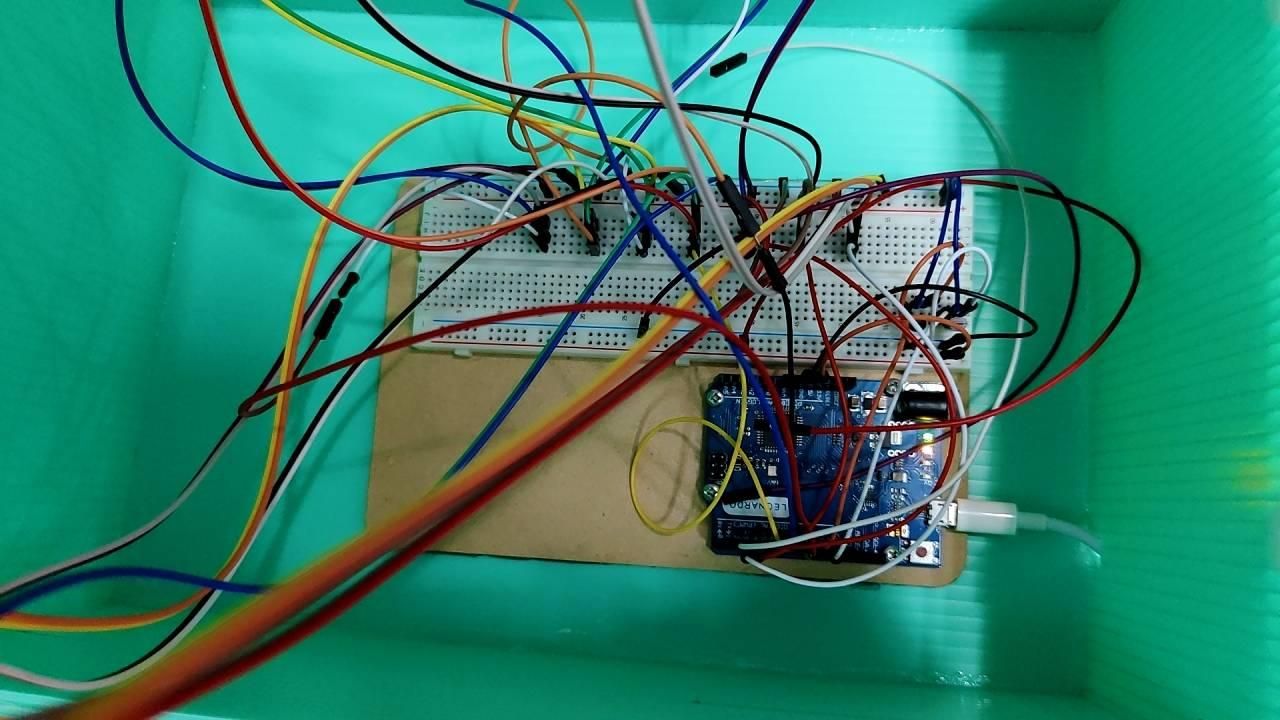 Electric Four-in-a-Row : 4 Steps - Instructables