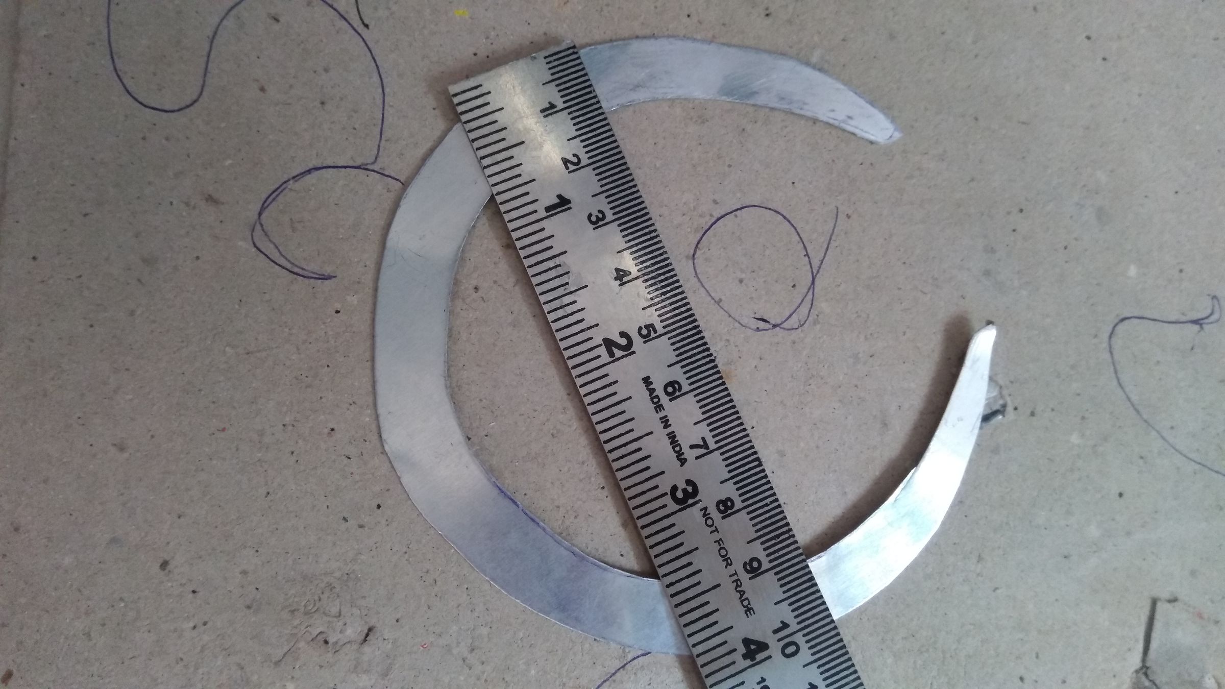 Homemade Double Pendulum Kinetic Art : 3 Steps - Instructables