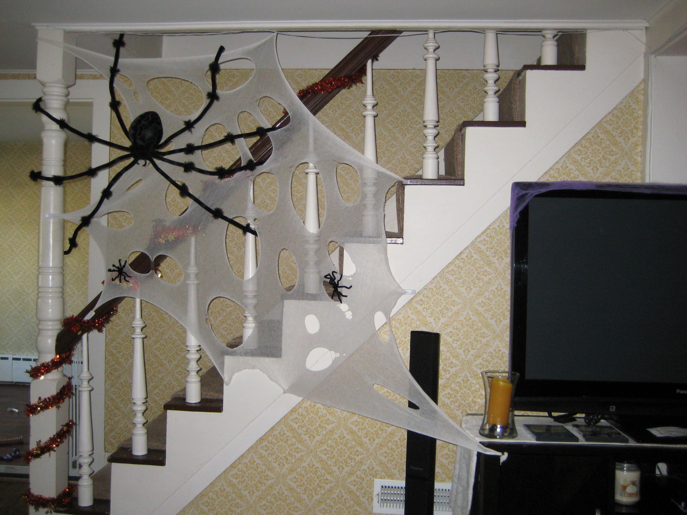 Family Friendly Halloween Display : 12 Steps - Instructables