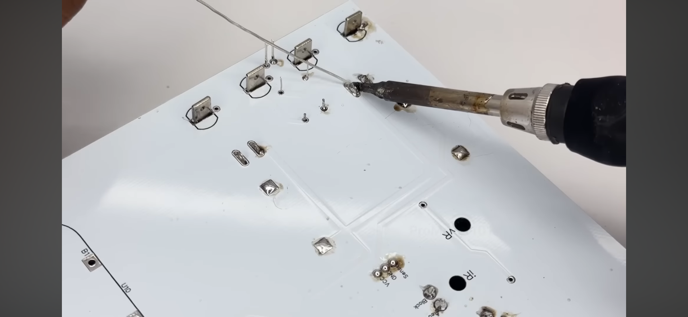 Portable DIY Electronics Workstation : 19 Steps (with Pictures ...