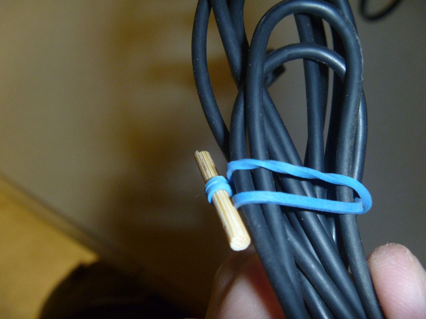 Cable Management Device : 4 Steps - Instructables