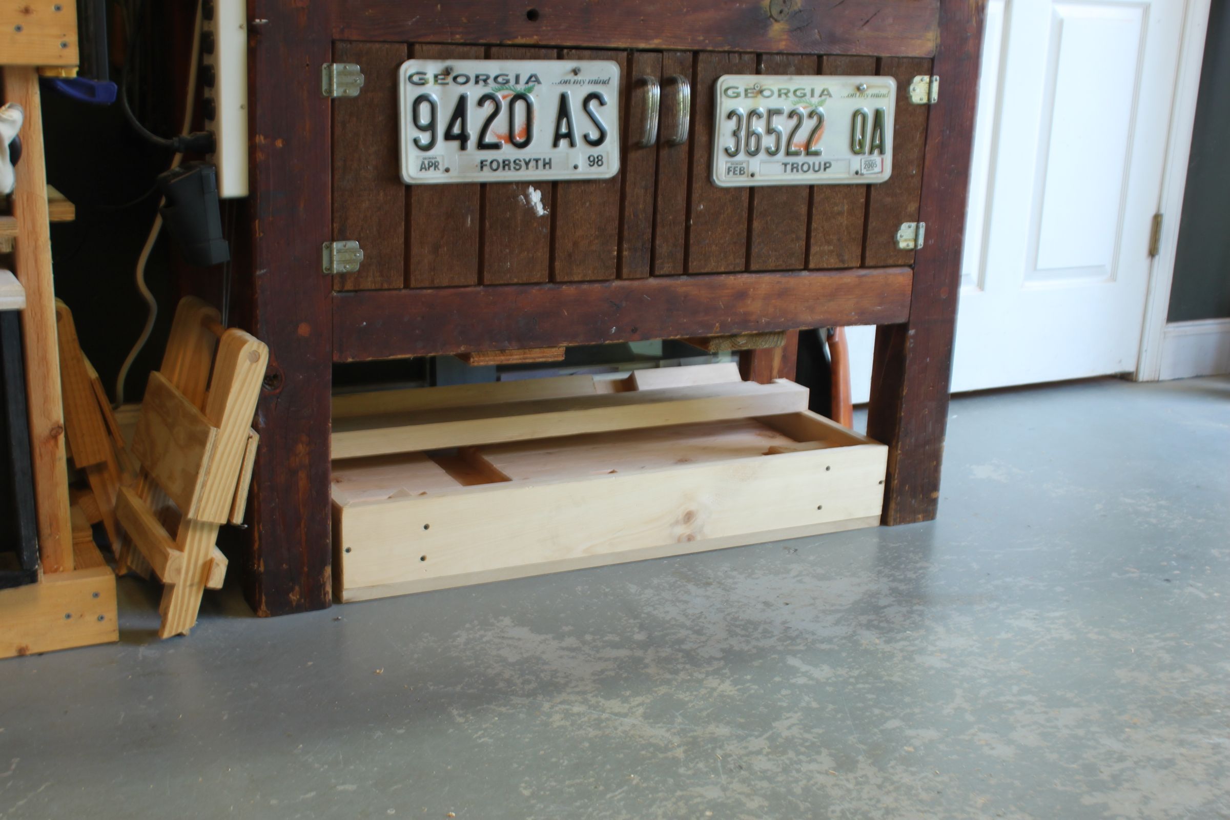Collapsible Workbench : 11 Steps (with Pictures) - Instructables