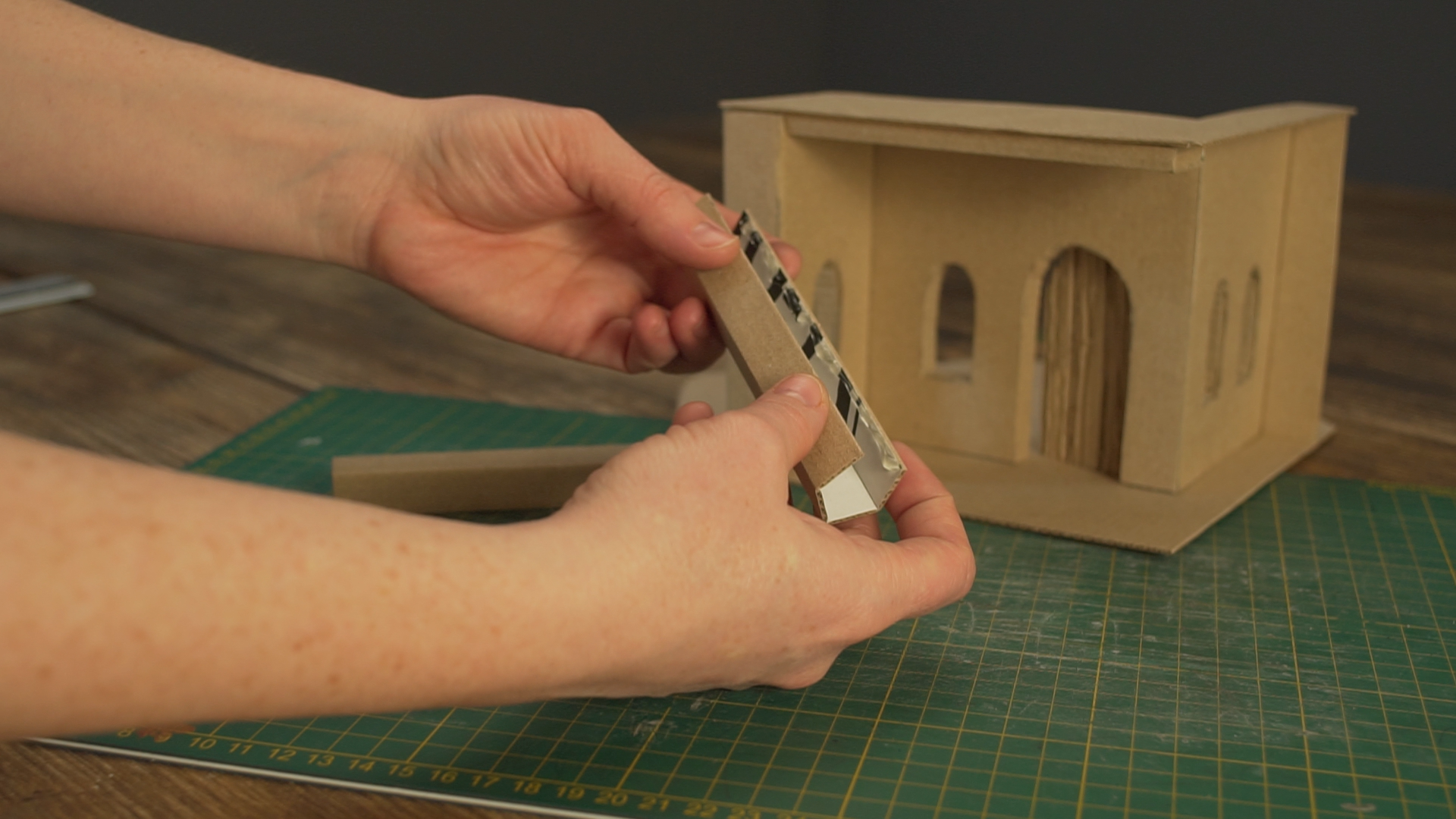 House in a Rock Using Cardboard : 6 Steps (with Pictures) - Instructables
