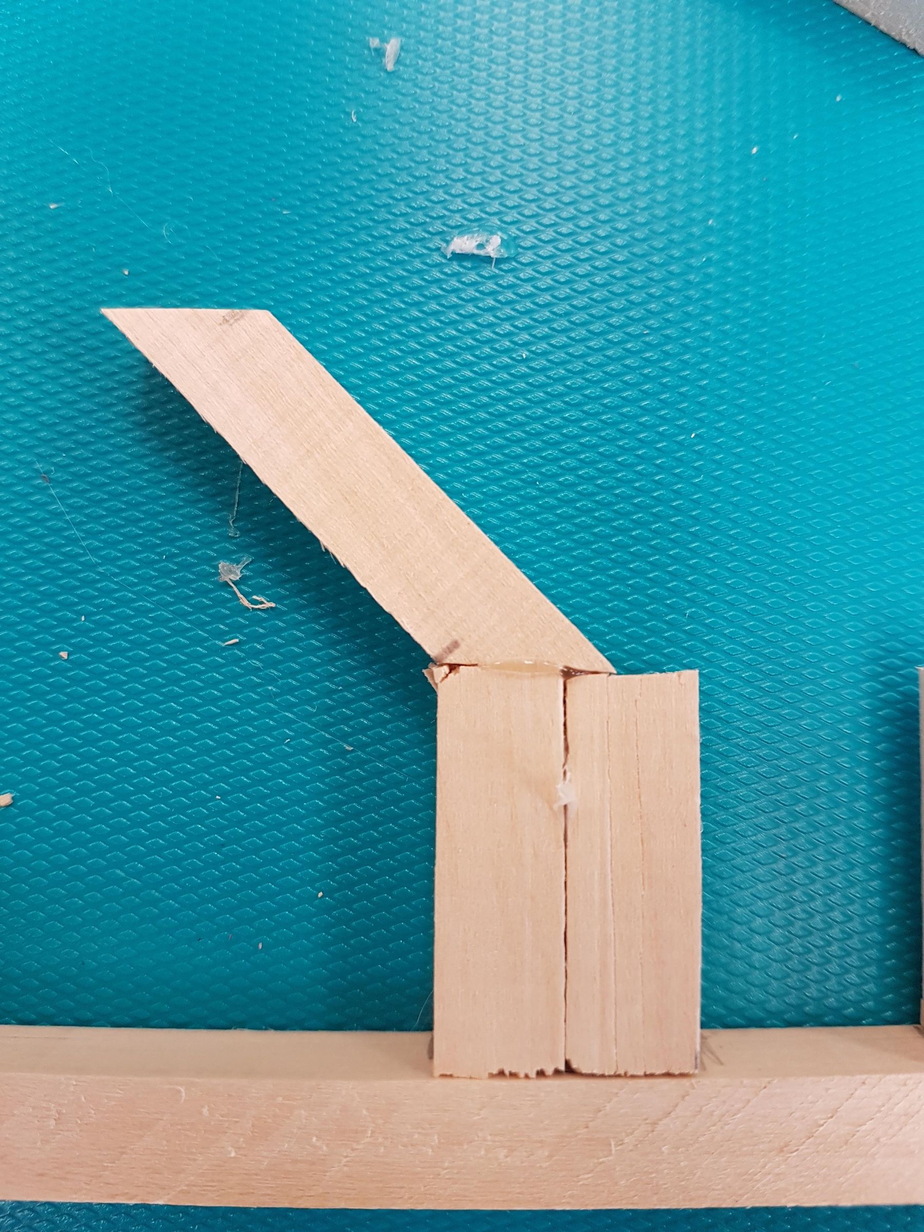 Easy Jinx Wood Car : 7 Steps - Instructables