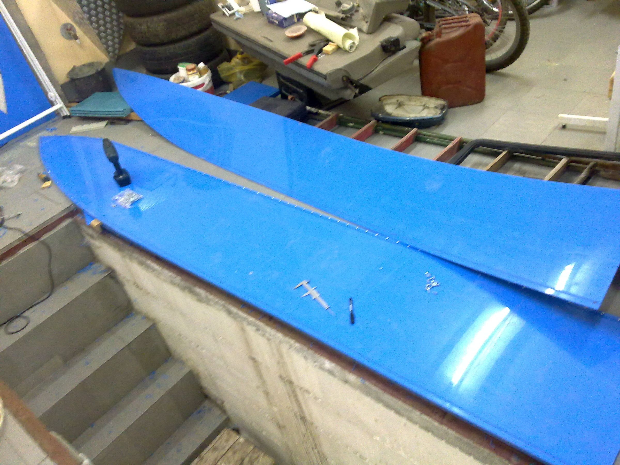 Construction Folding Boats From Polypropylene Sheet : 8 Steps ...