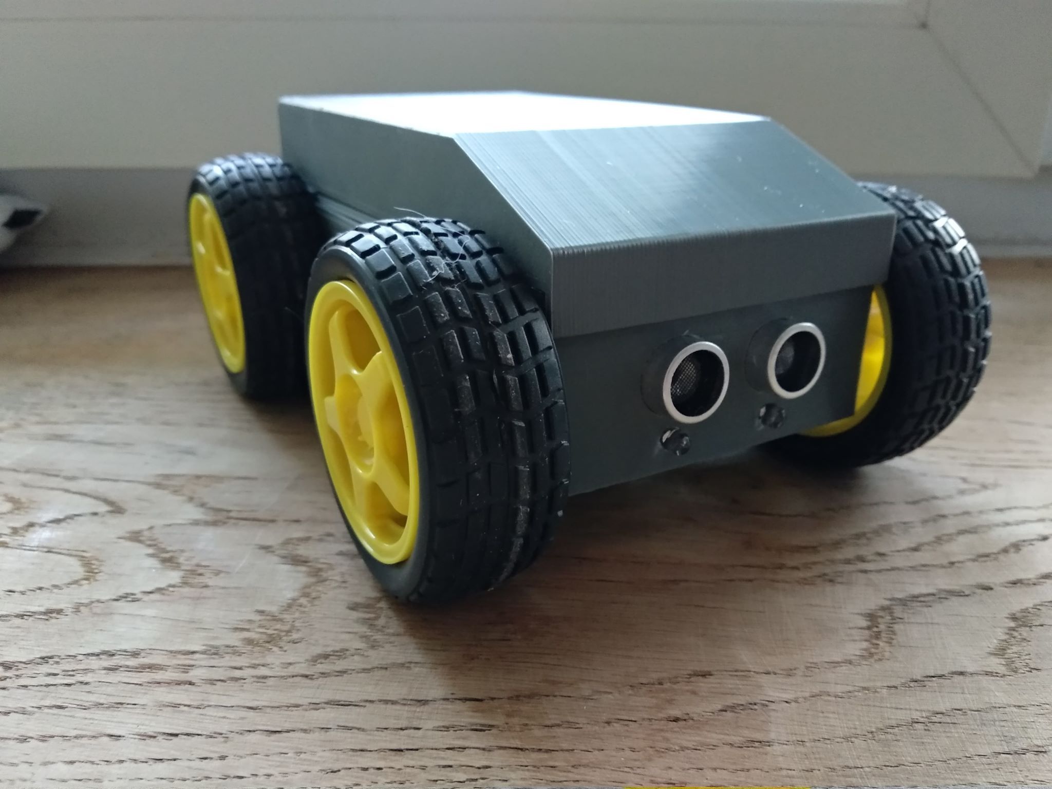 WiFi Avoiding Obstacles RC Car : 4 Steps - Instructables