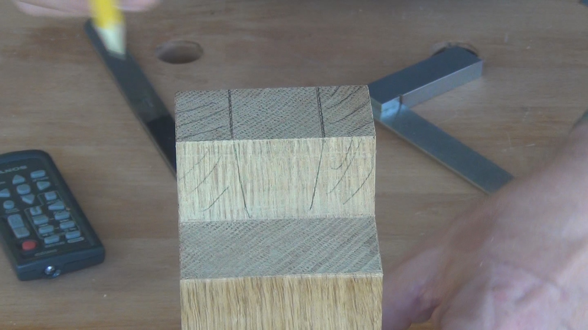 Cut a Stepped Dovetail Splice (Koshikake Aritsugi) : 7 Steps (with ...