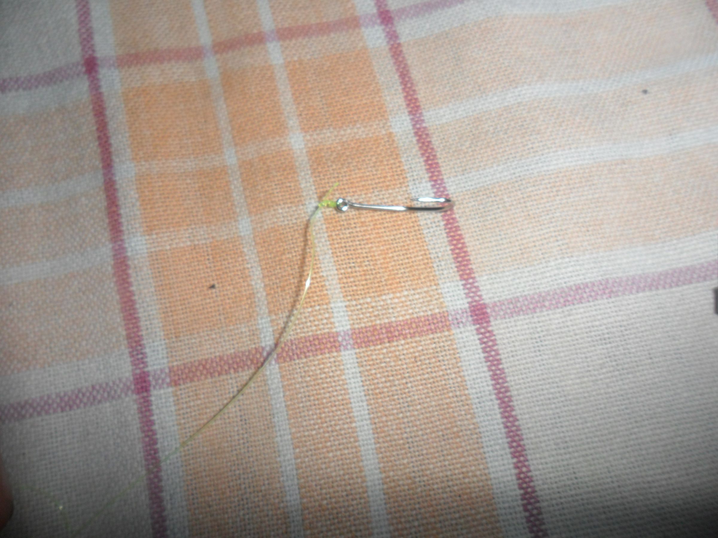 How to Make a Simple Rig and a Double Hook : 10 Steps - Instructables