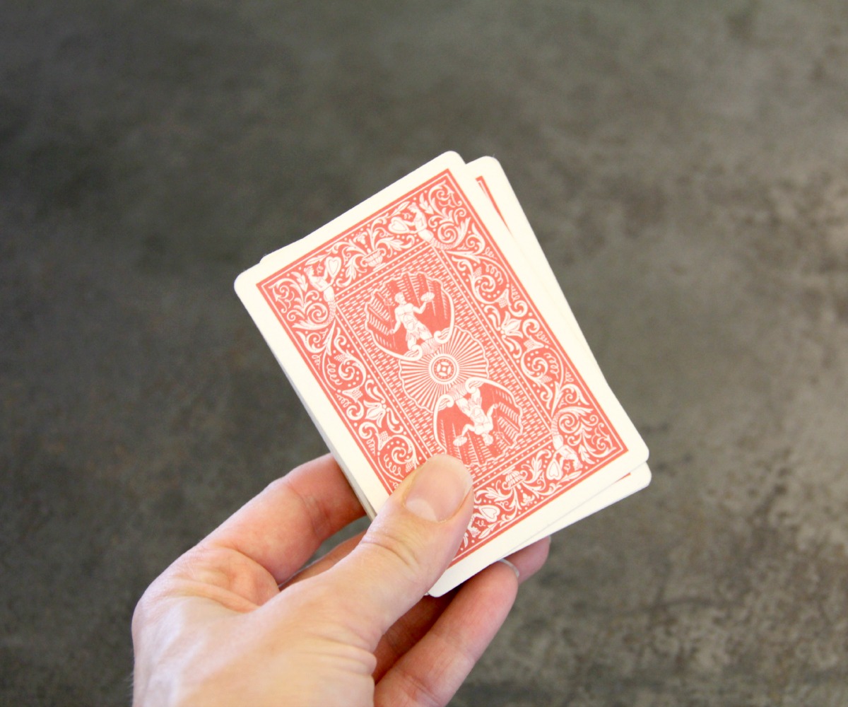 How to Shuffle Cards : 5 Steps (with Pictures) - Instructables