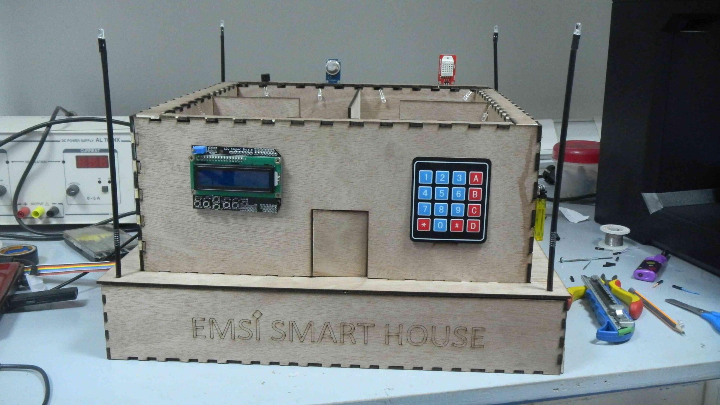 A Sensor Network Controlled by Arduino Within a Wooden House Model : 8 ...
