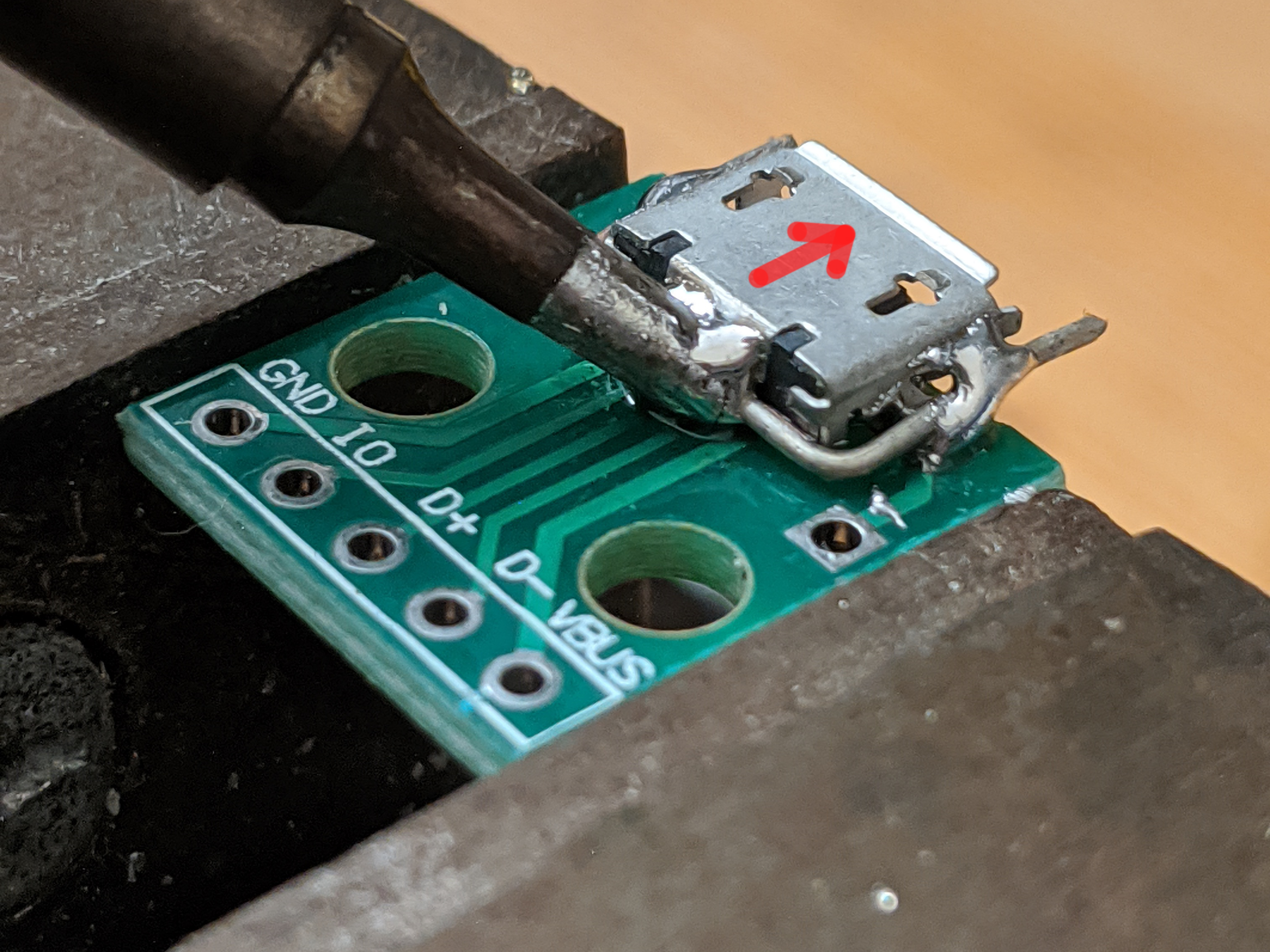 Replace Micro-USB Port With Only a Soldering Iron : 9 Steps (with ...