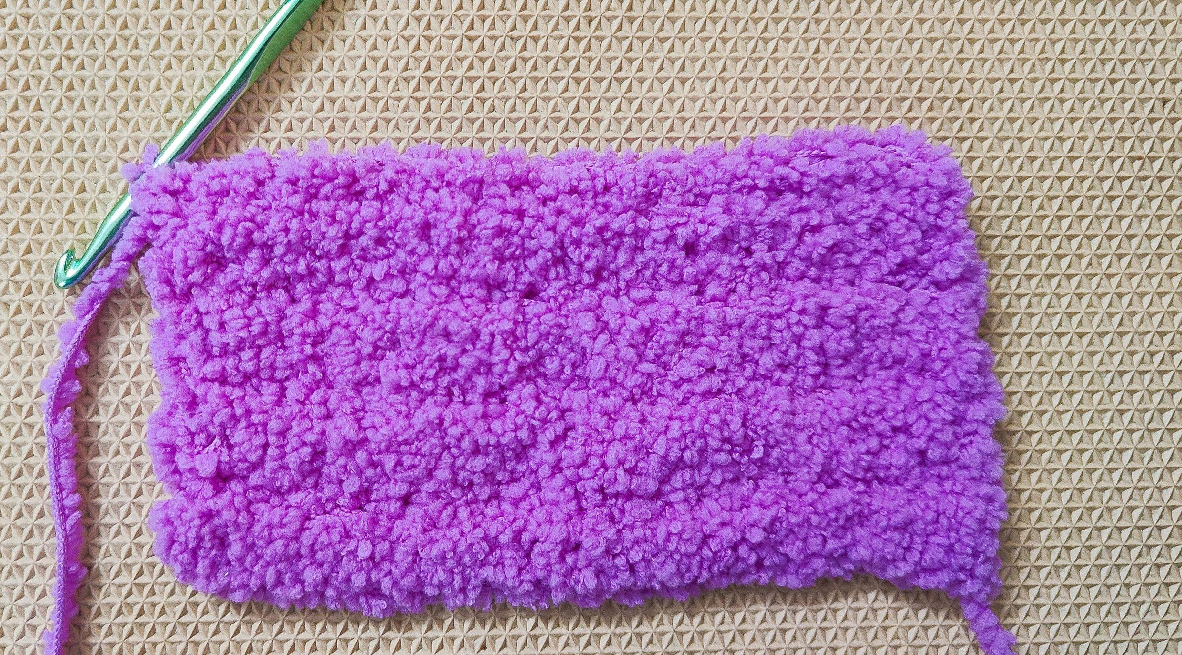 Easy Crochet Scarf With Snuggle Yarn : 5 Steps (with Pictures ...