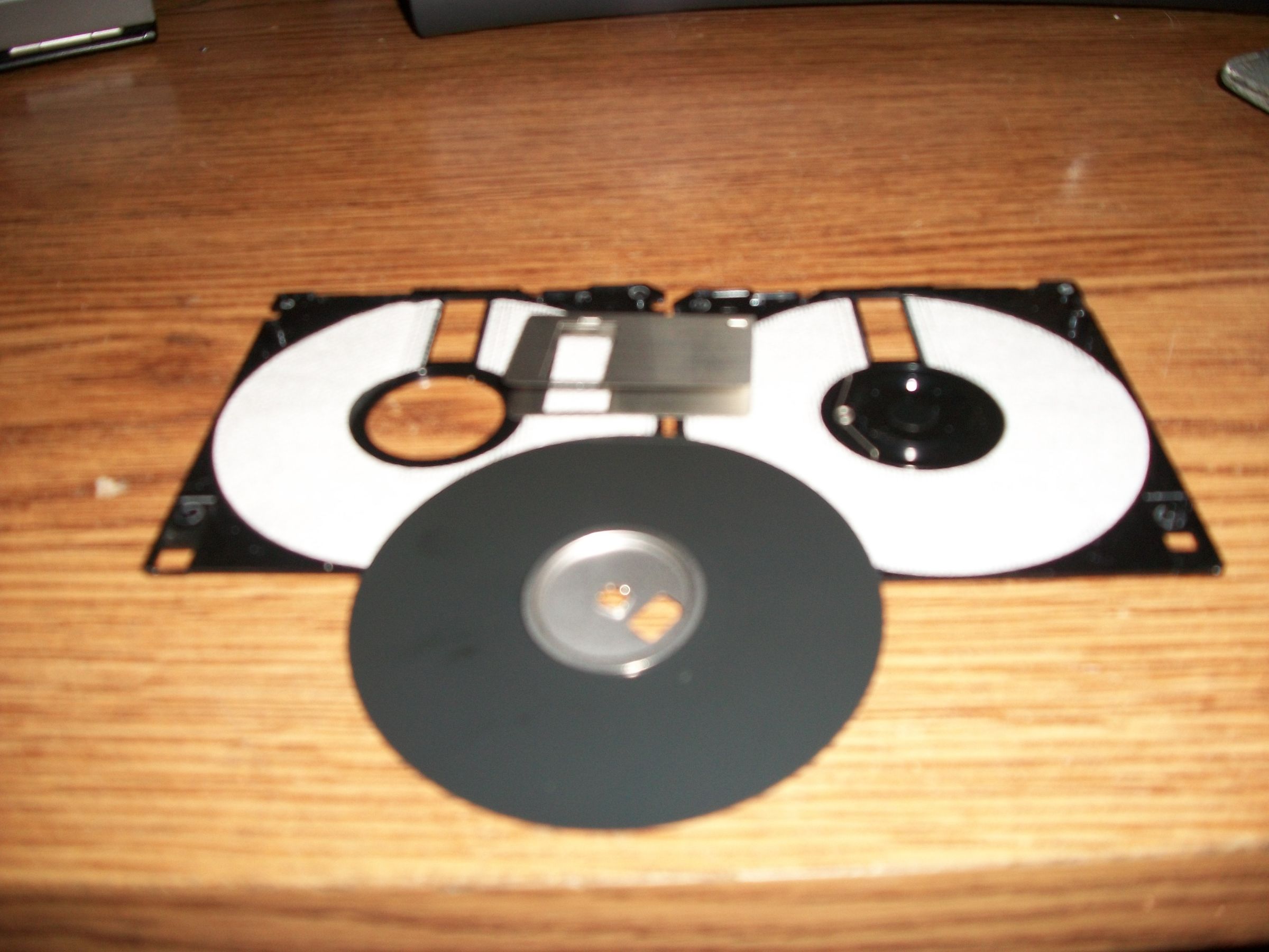Floppy Disk Bank : 5 Steps - Instructables