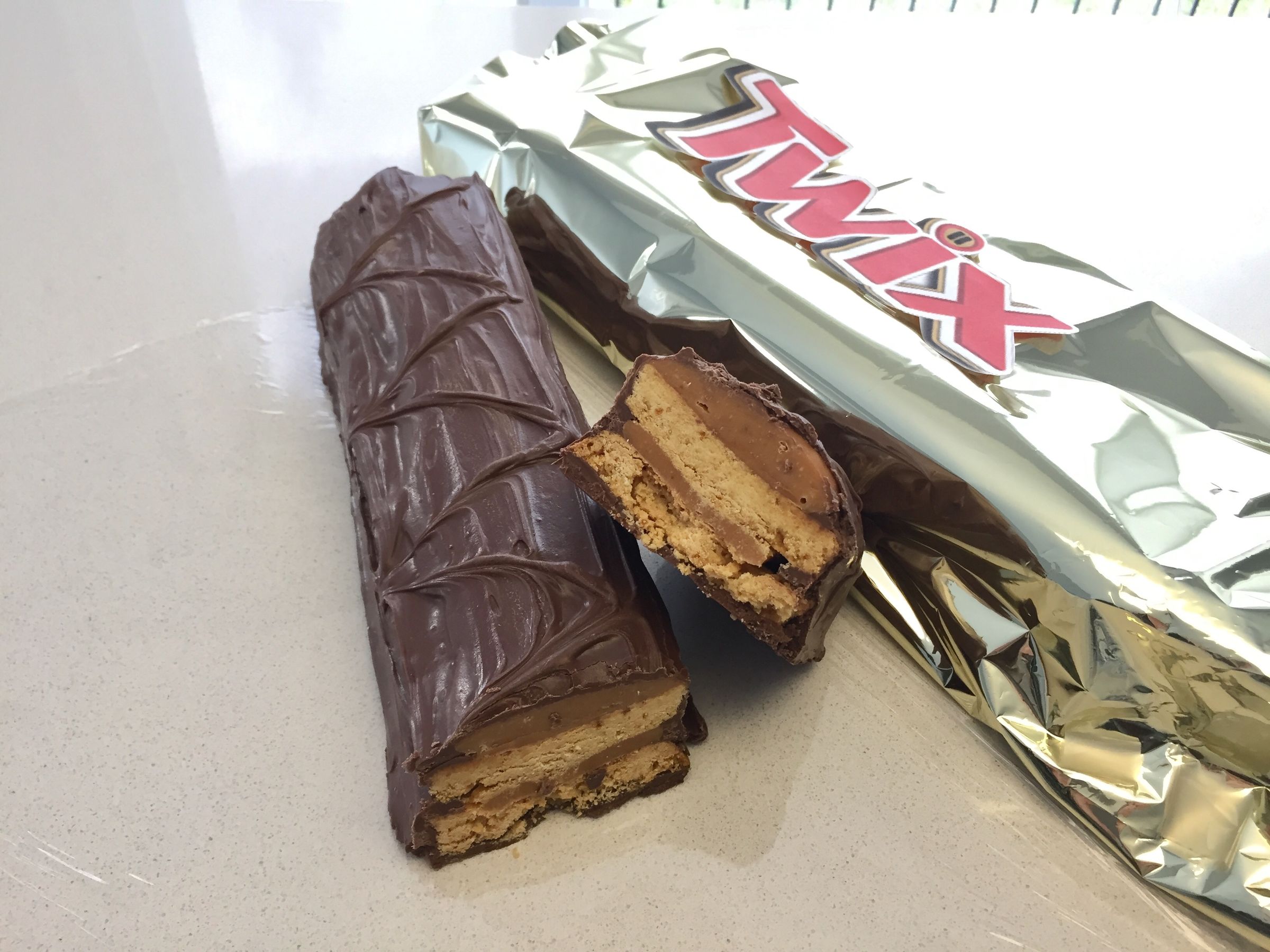 Giant Twix Bars! : 7 Steps (with Pictures) - Instructables