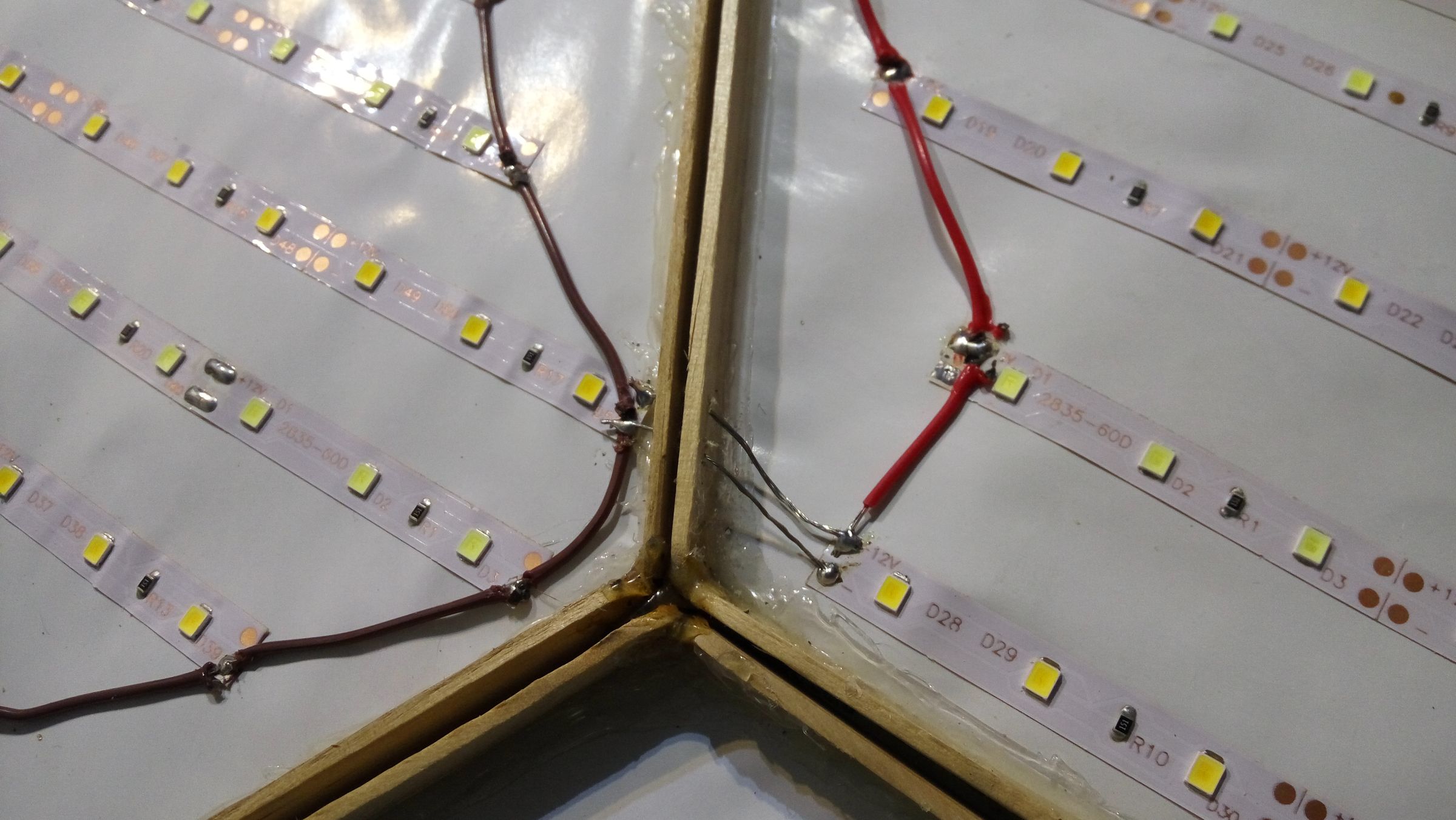 BUDGET Hexagonal LED Panel !!!! : 5 Steps - Instructables