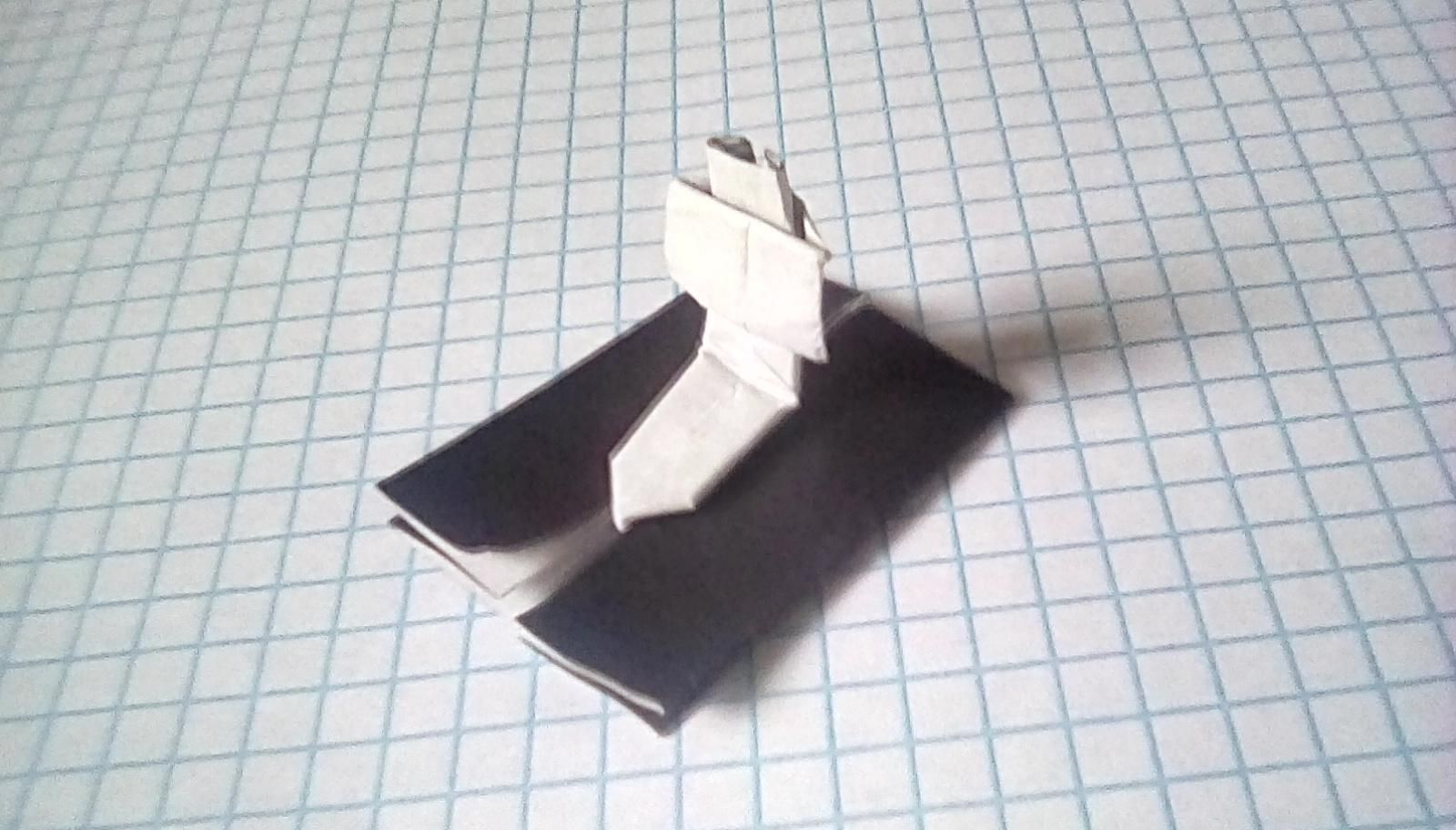 Origami Grave Stone (In Loving Memory of Unus Annus) : 4 Steps ...