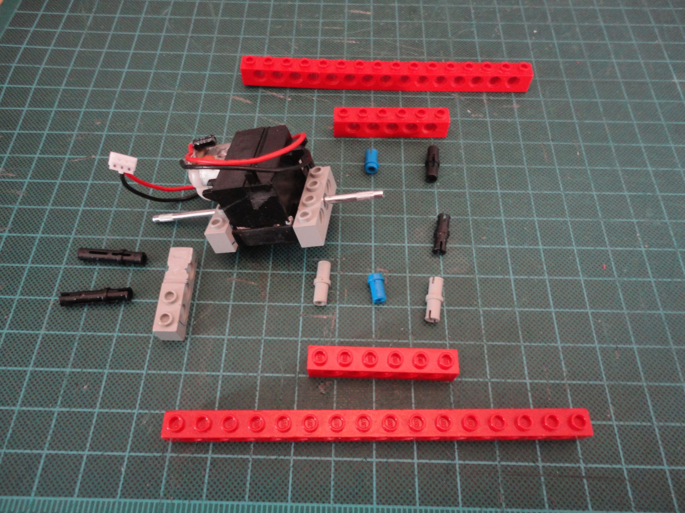 Wireless Lego Race Car : 13 Steps (with Pictures) - Instructables