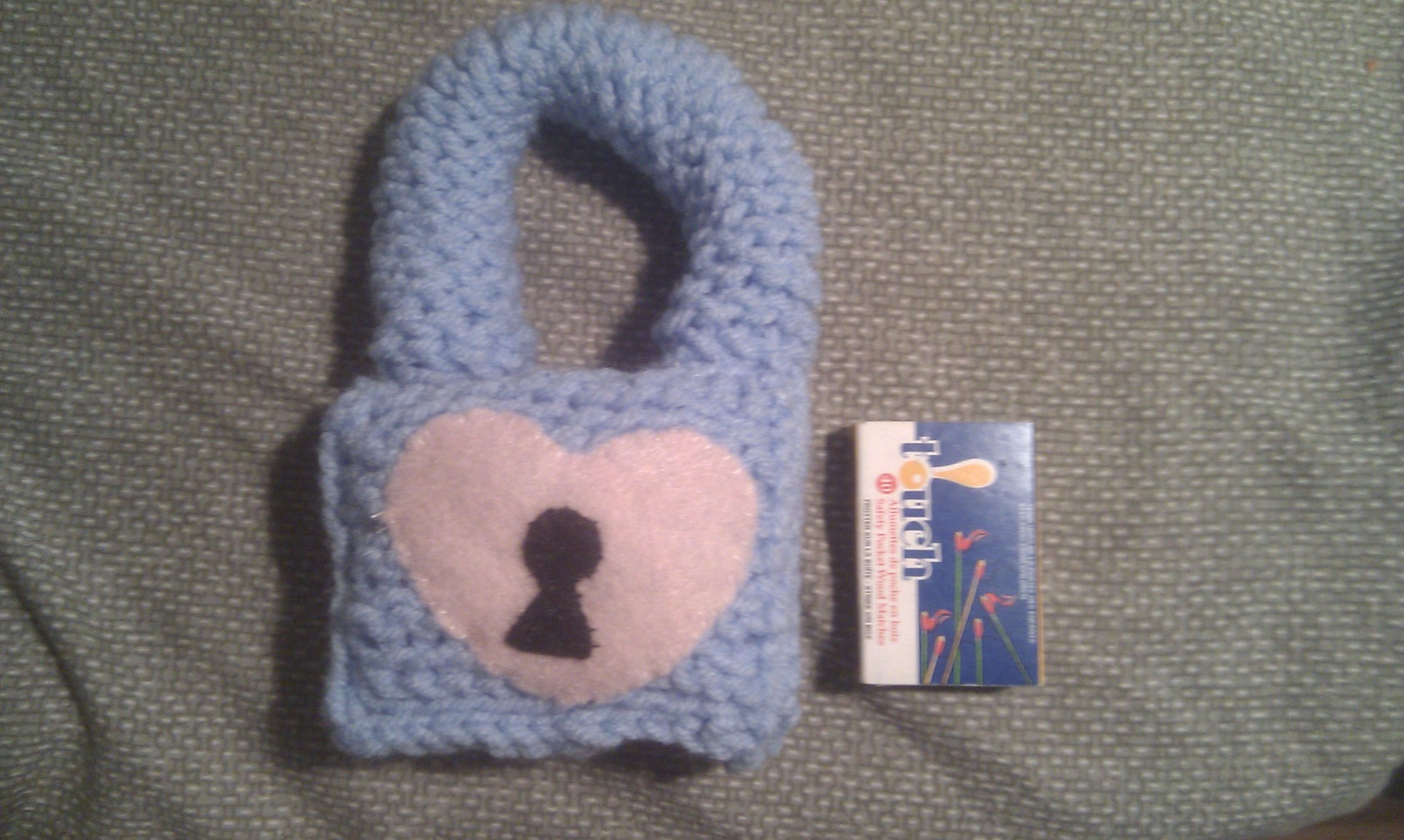 How to Crochet a Yarn Lock and Chain - Instructables