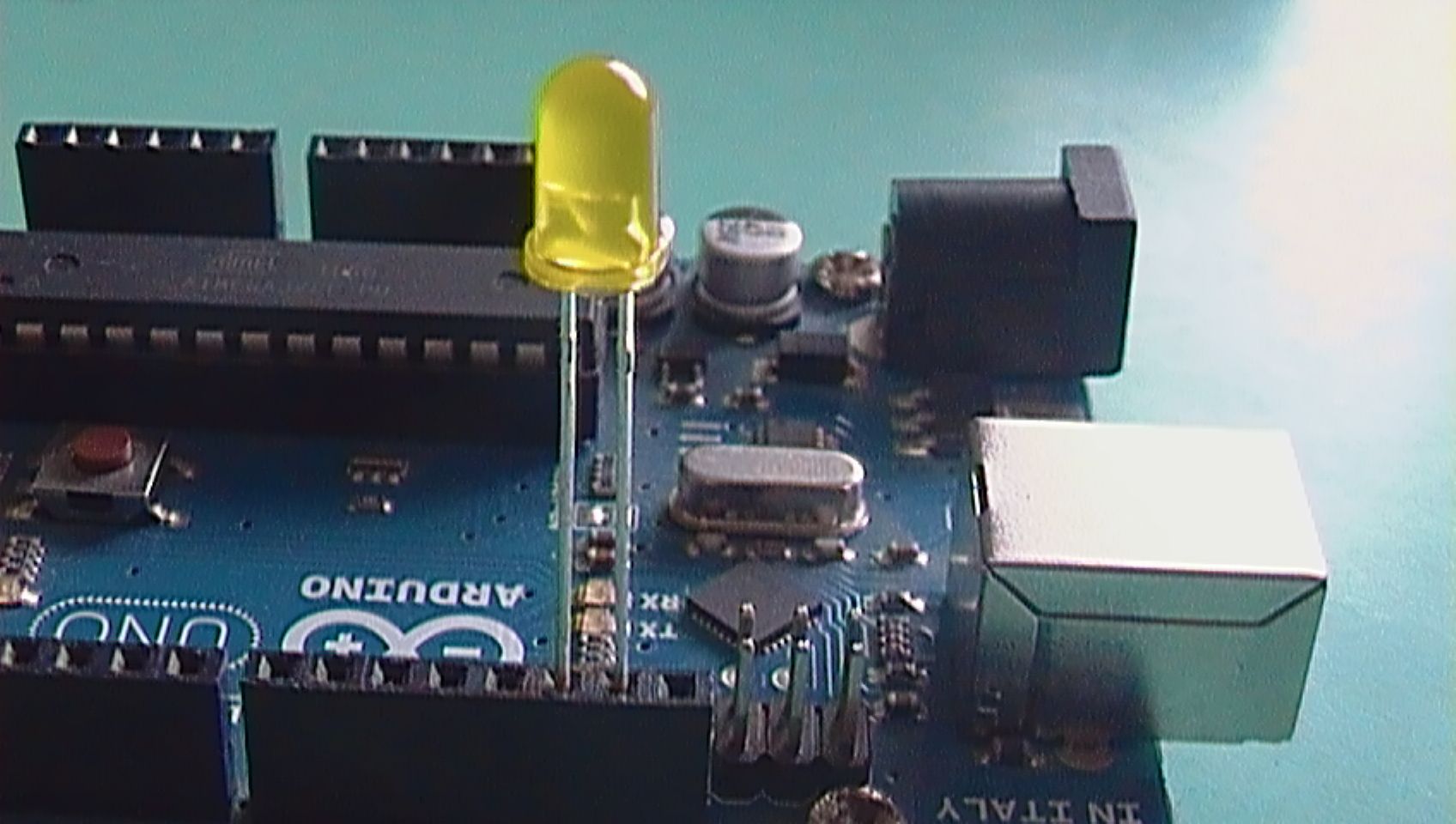 Arduino Morse Code Flaher : 7 Steps (with Pictures) - Instructables