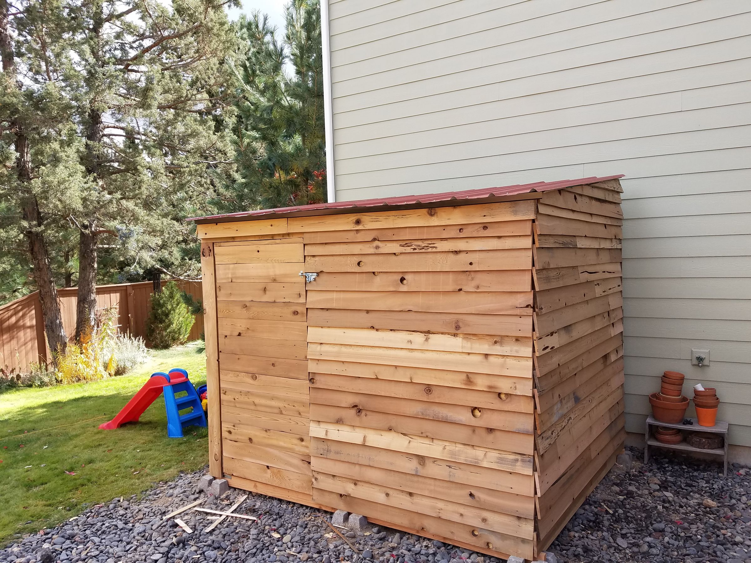 Reclaimed Nearly Free Tool Shed : 9 Steps (with Pictures) - Instructables