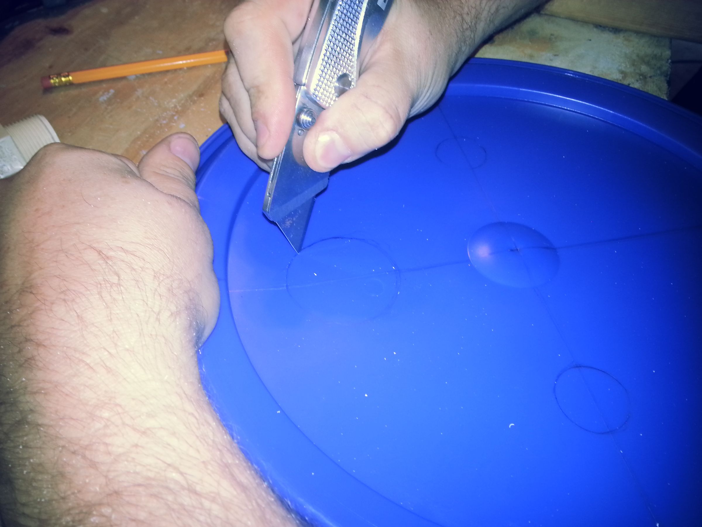 Awesomely Automatic Garden Watering Buddy - Complete With Reservoir for ...