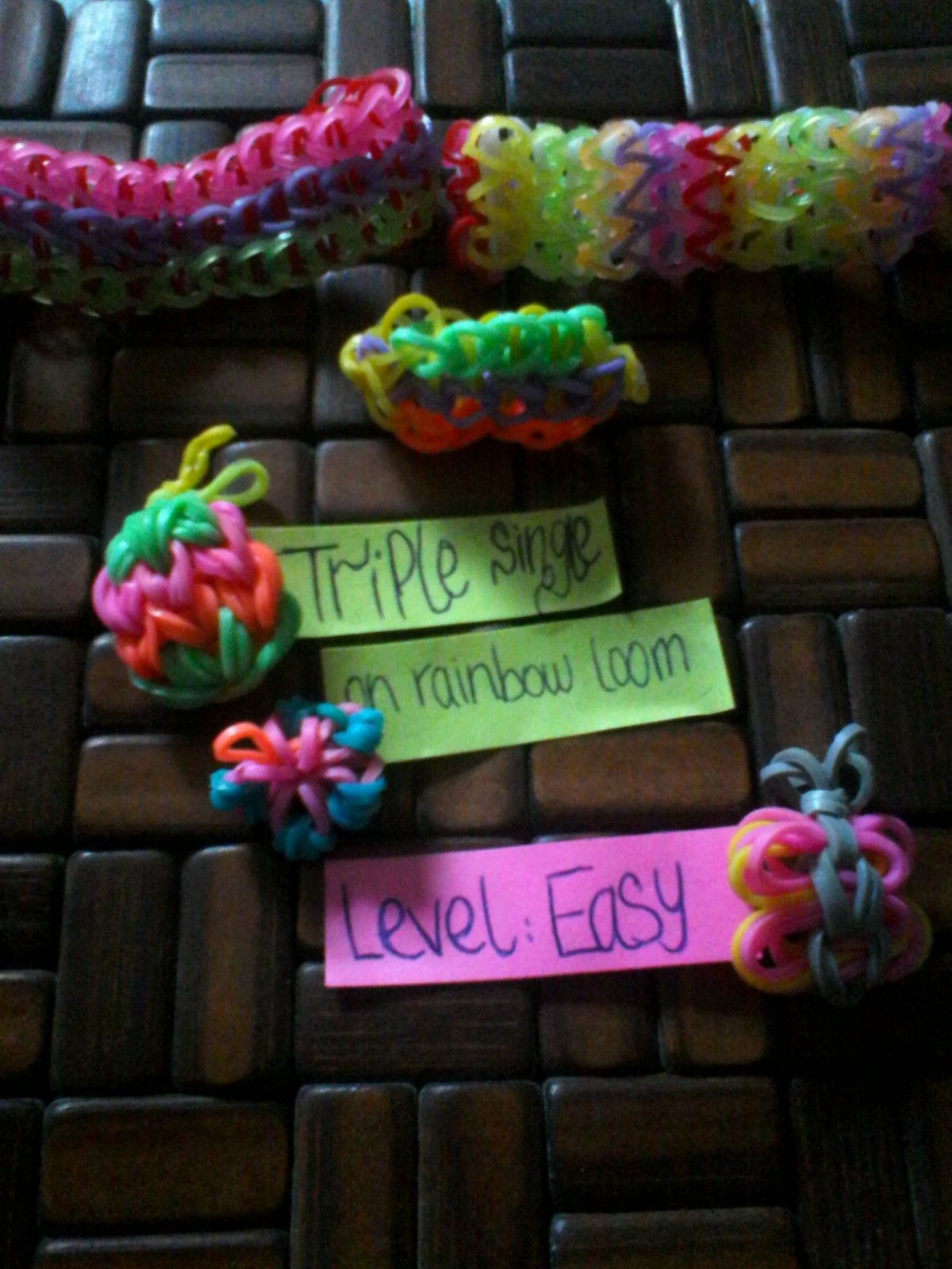 Rainbow Loom:Triple Single : 7 Steps - Instructables