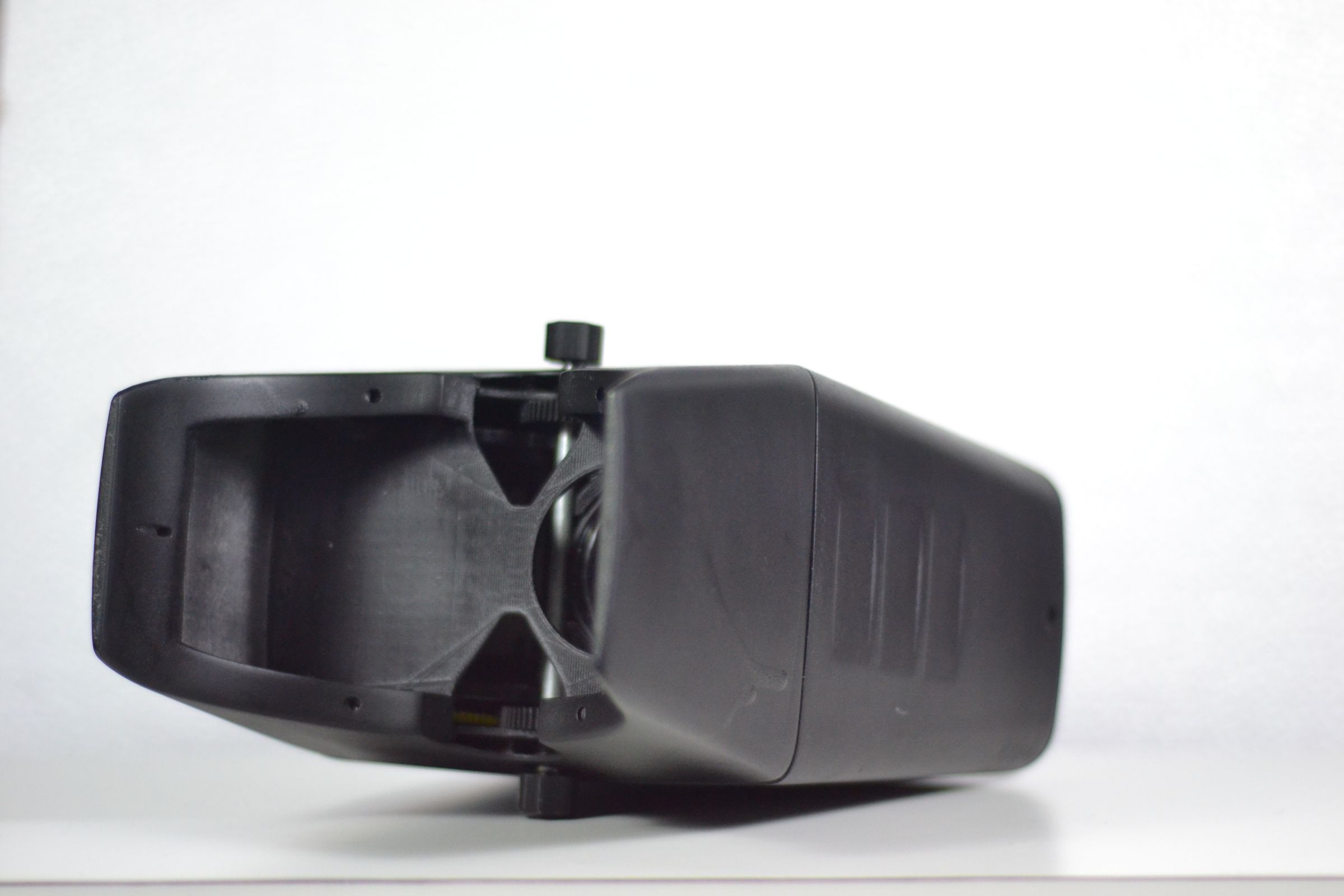 Open Indirect Ophthalmoscope (OIO) : 10 Steps (with Pictures ...