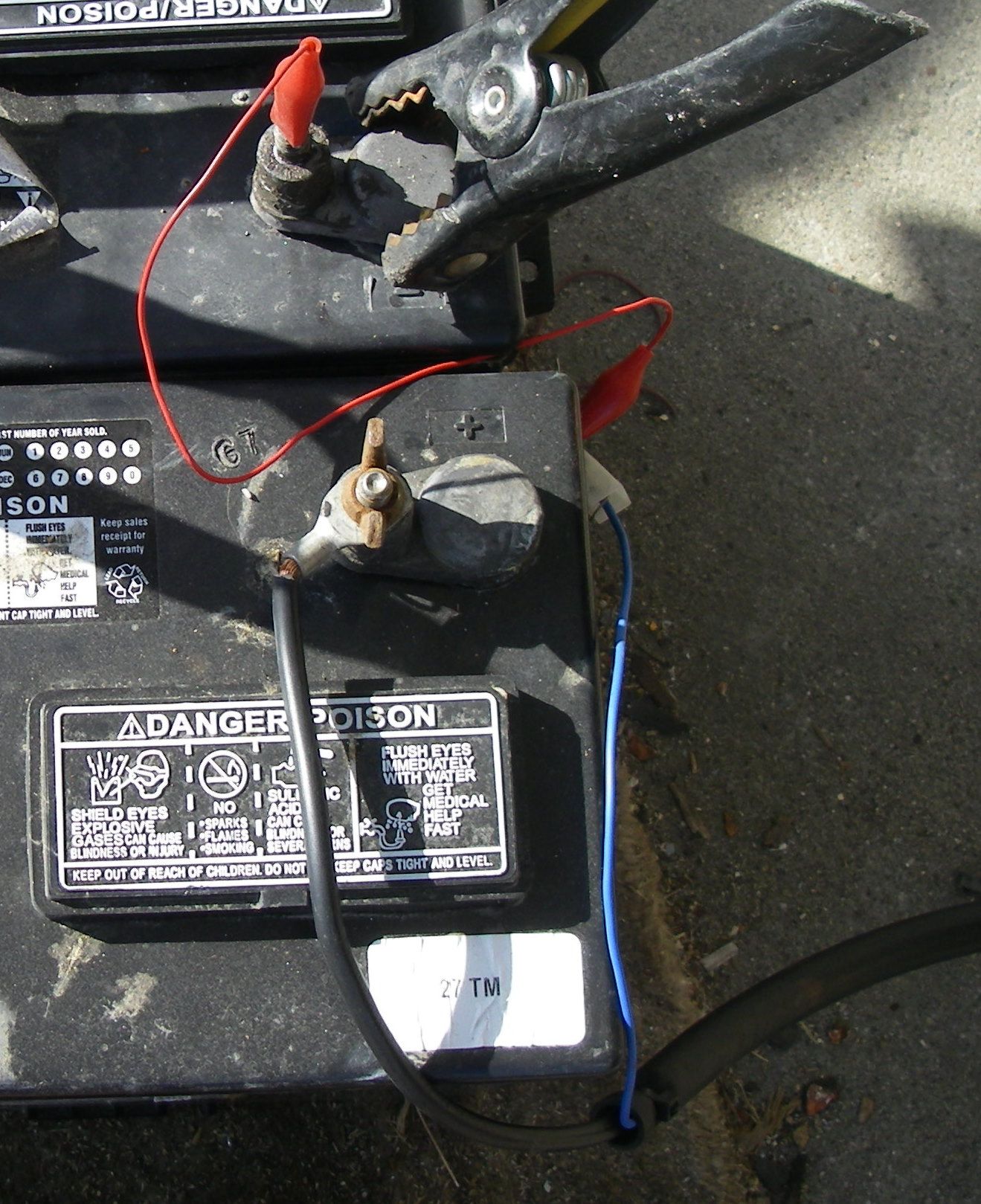 Spool Gun Handheld Wirefeed Welder Powered by Car Batteries : 10 Steps ...