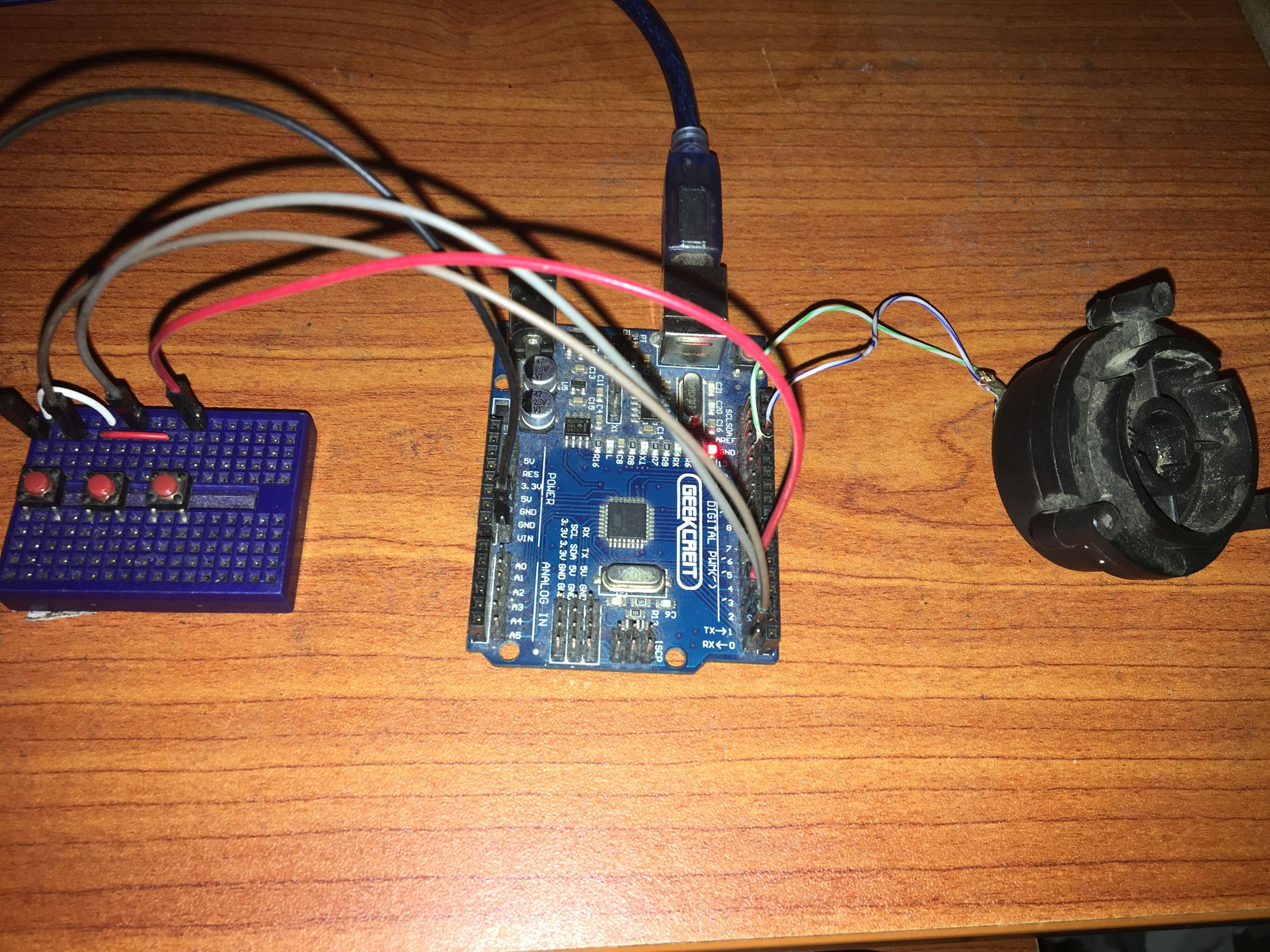 Simple 3 Button Synthesizer With Arduino Uno and Custom Enclosure : 8 ...