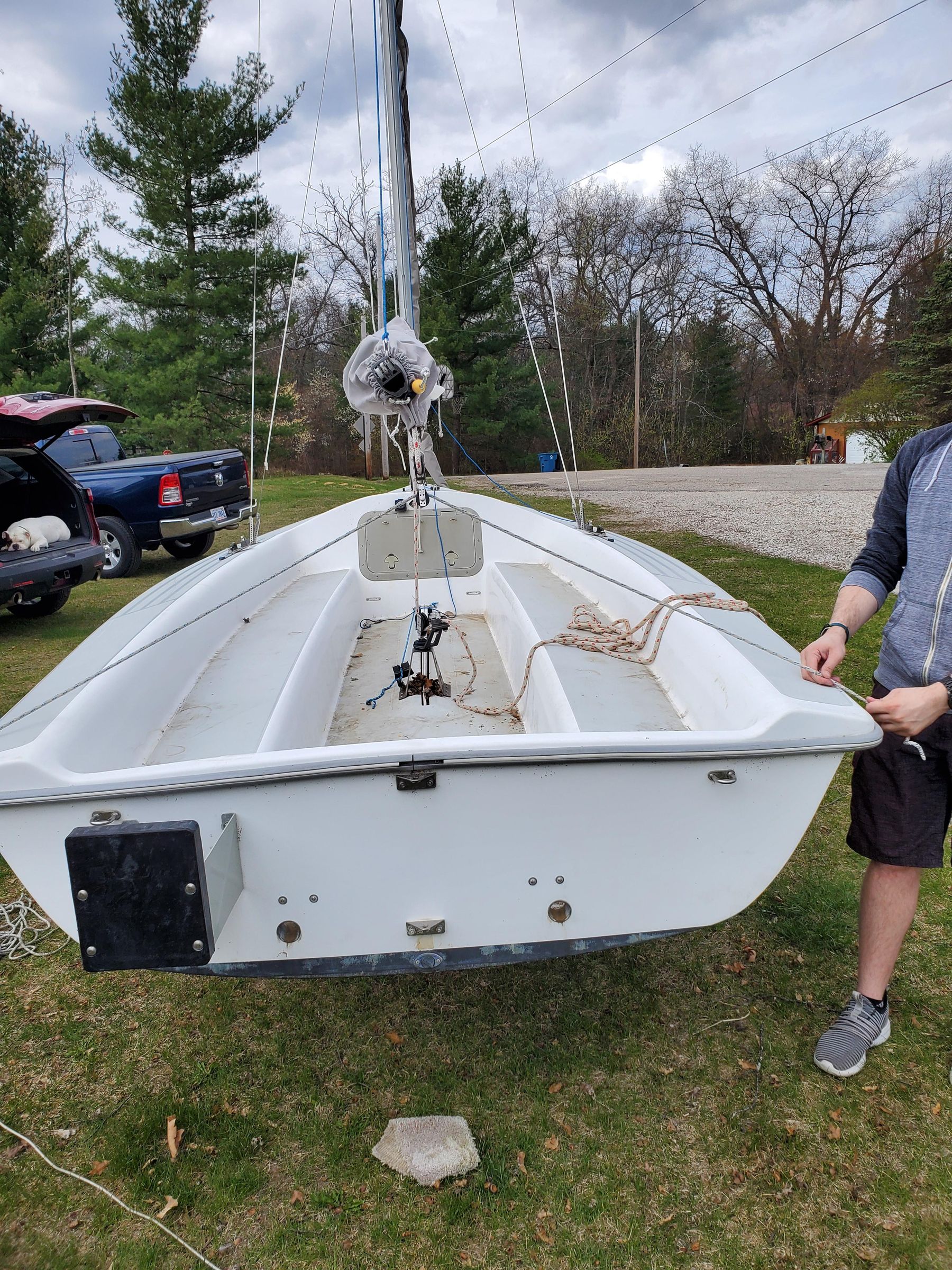 How to Rig a Catalina Capri 16.5 Sailboat : 11 Steps - Instructables