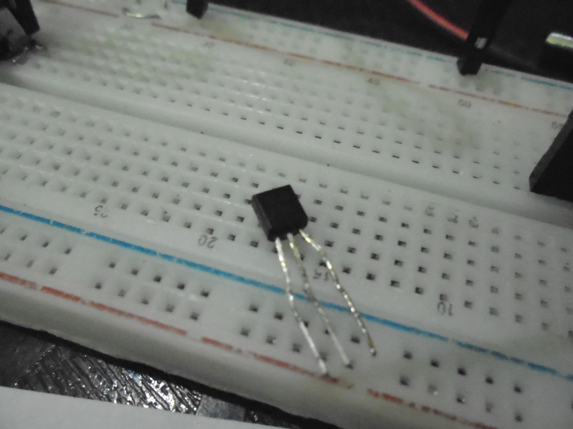 Automatic Night Light(Photoresistor Based) : 5 Steps - Instructables